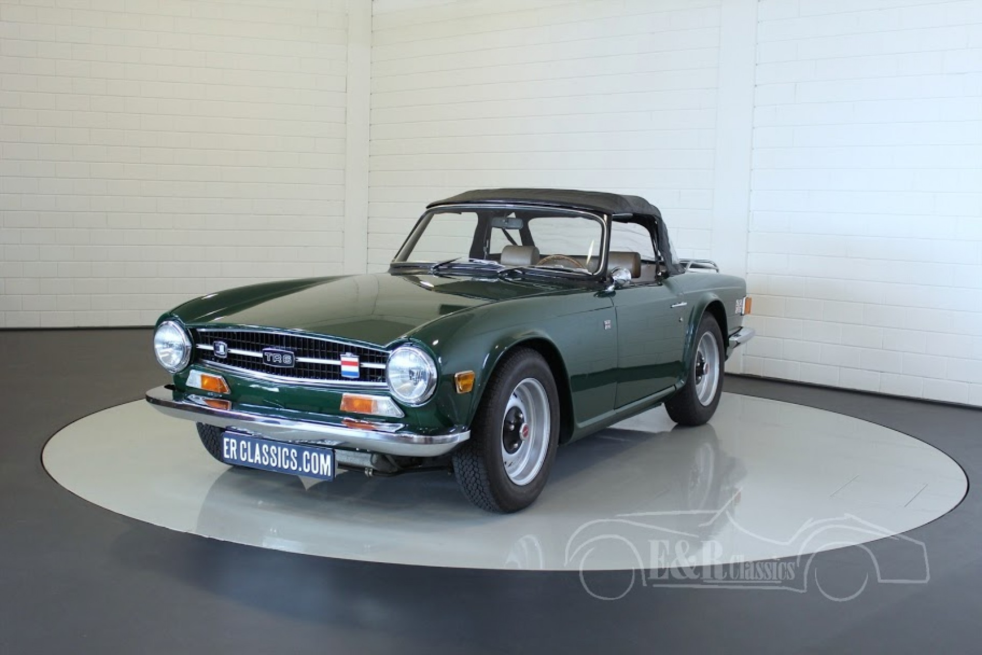 Triumph Classic Cars | Triumph oldtimers for sale at E & R Classic Cars!