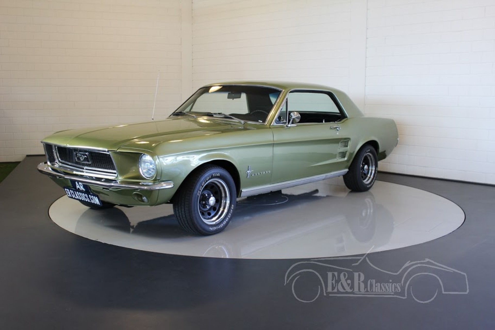 Ford klassiska bilar | Ford oldtimers till salu på E & R Classic Cars!