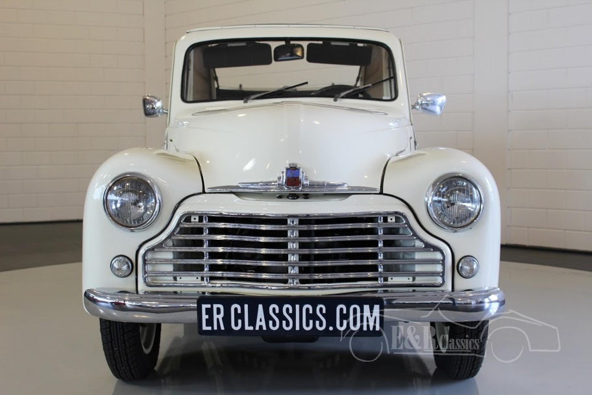 Simca Classic Cars | Simca oldtimers for sale at E & R Classic Cars!