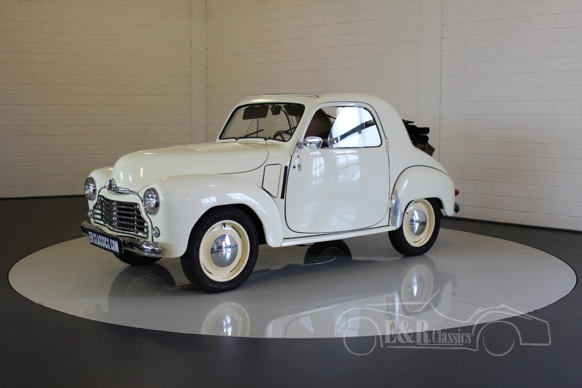 Simca Classic Cars | Simca oldtimers for sale at E & R Classic Cars!