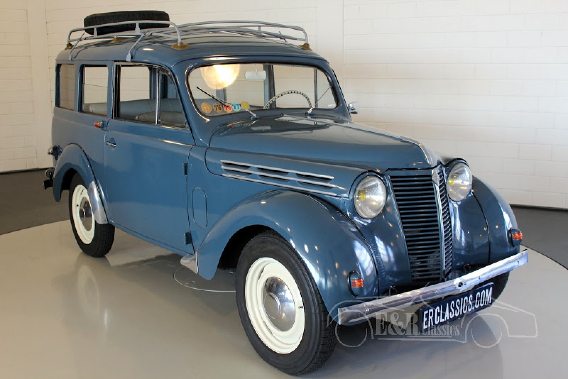 Carros Clássicos Renault | Carros antigos da Renault à venda na E & R ...