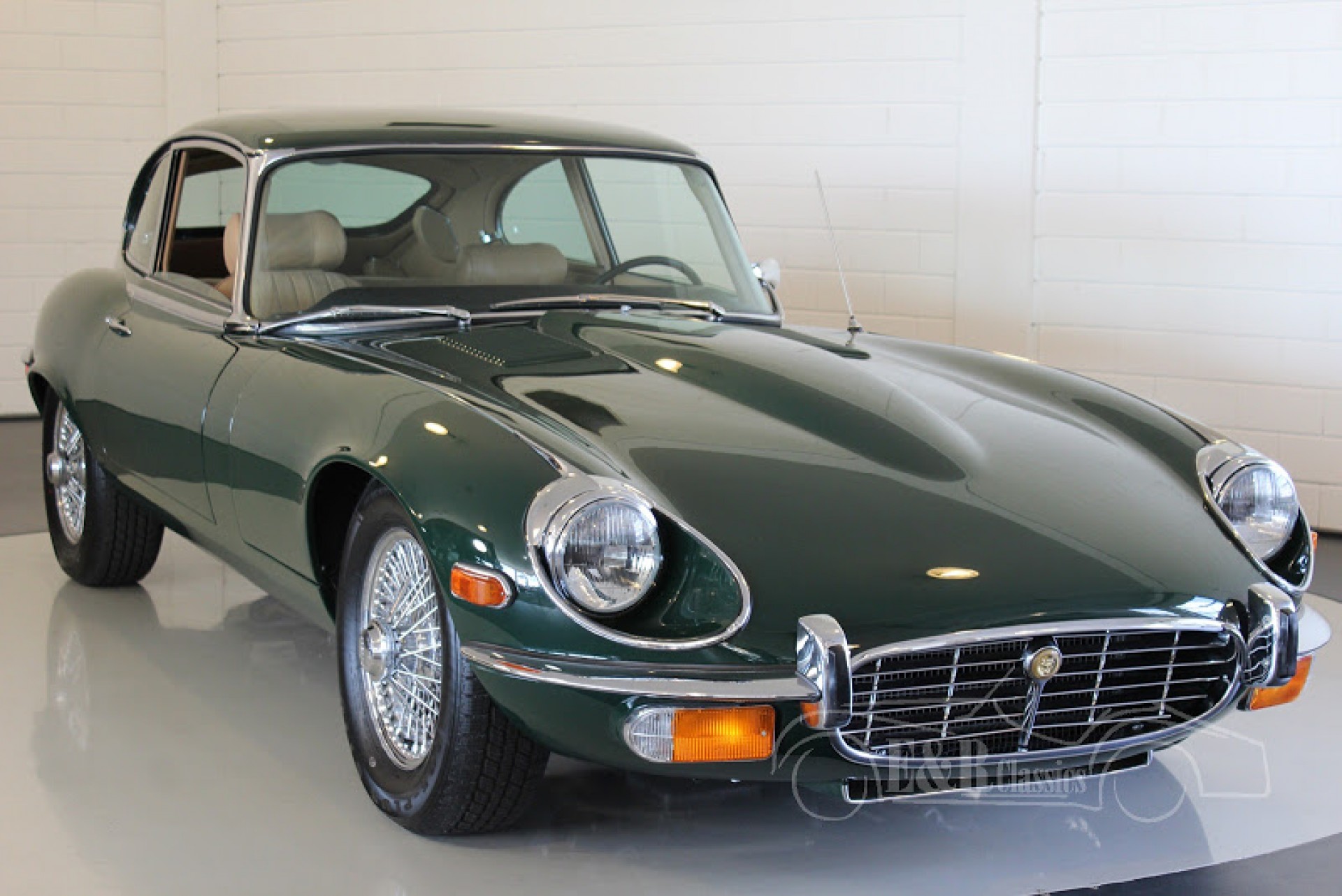 Jaguar Classic Cars | Jaguar oldtimers for sale at E & R Classic Cars!