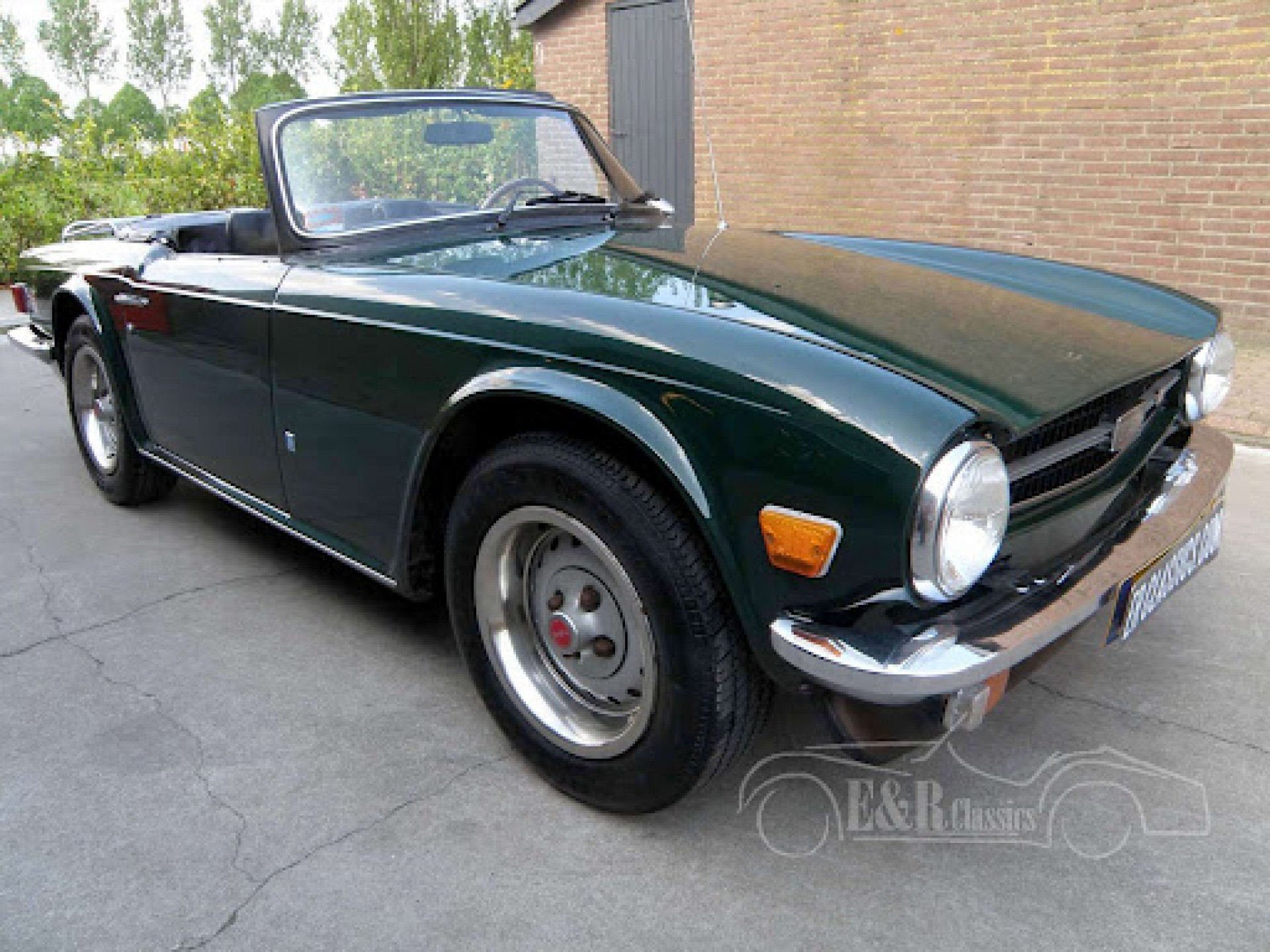 Triumph Classic Cars | Triumph oldtimers for sale at E & R Classic Cars!