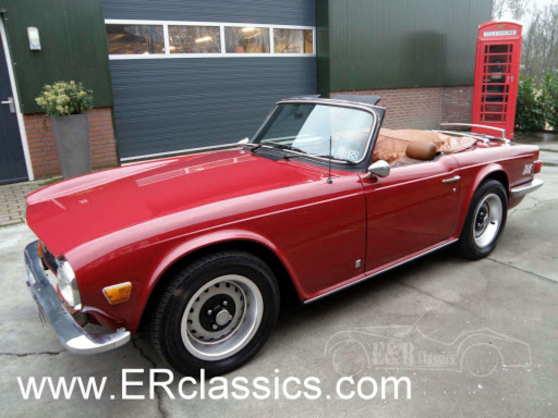 Triumph Classic Cars | Triumph oldtimers for sale at E & R Classic Cars!