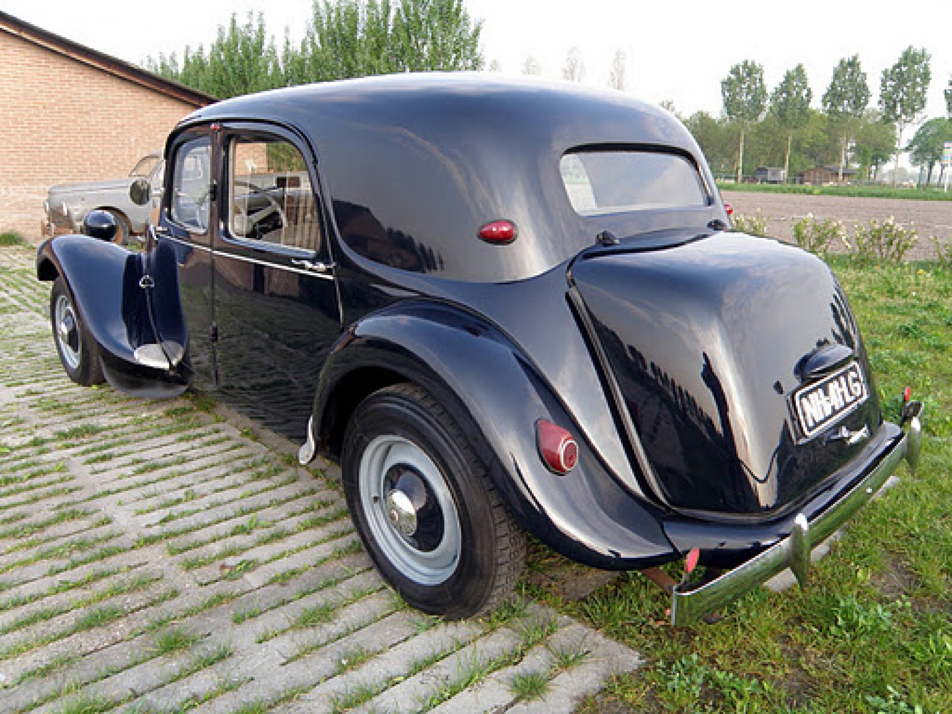 Citroen Classic Cars | Citroen oldtimers for sale at E & R Classic Cars!