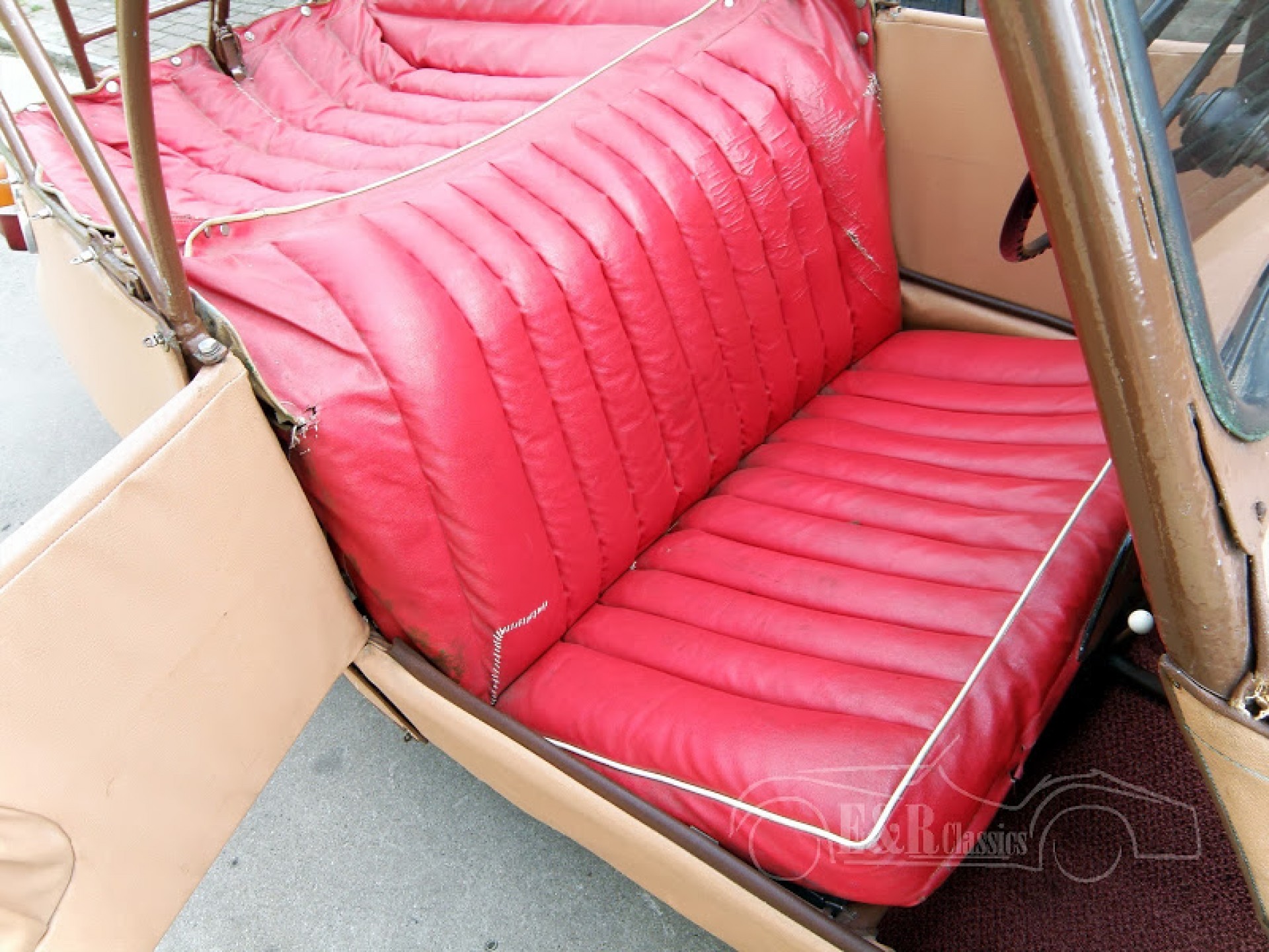 Velorex Classic Cars | Velorex oldtimers for sale at E & R Classic Cars!