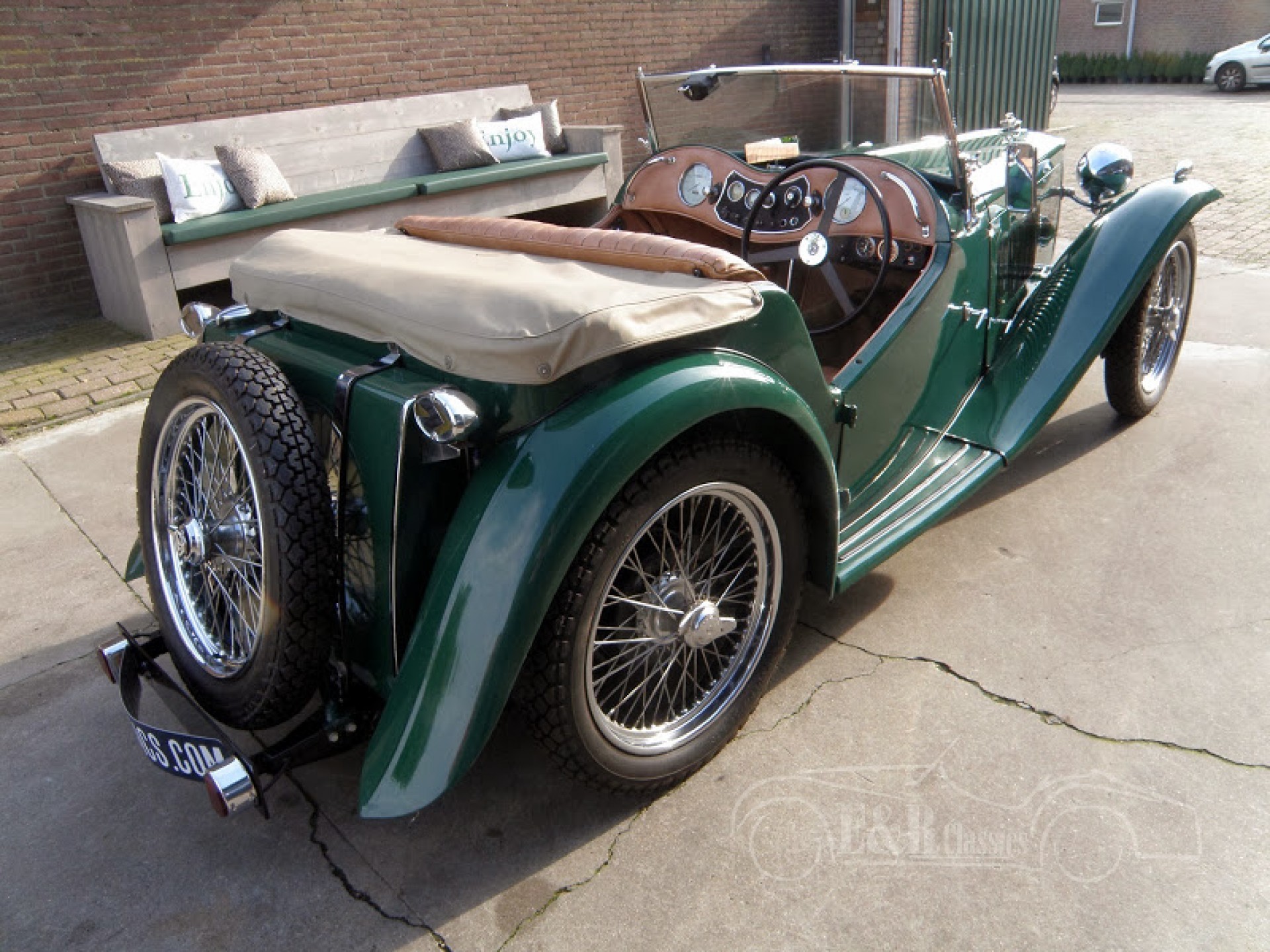 MG klassiske biler | MG oldtimers til salg på E & R Classic Cars!