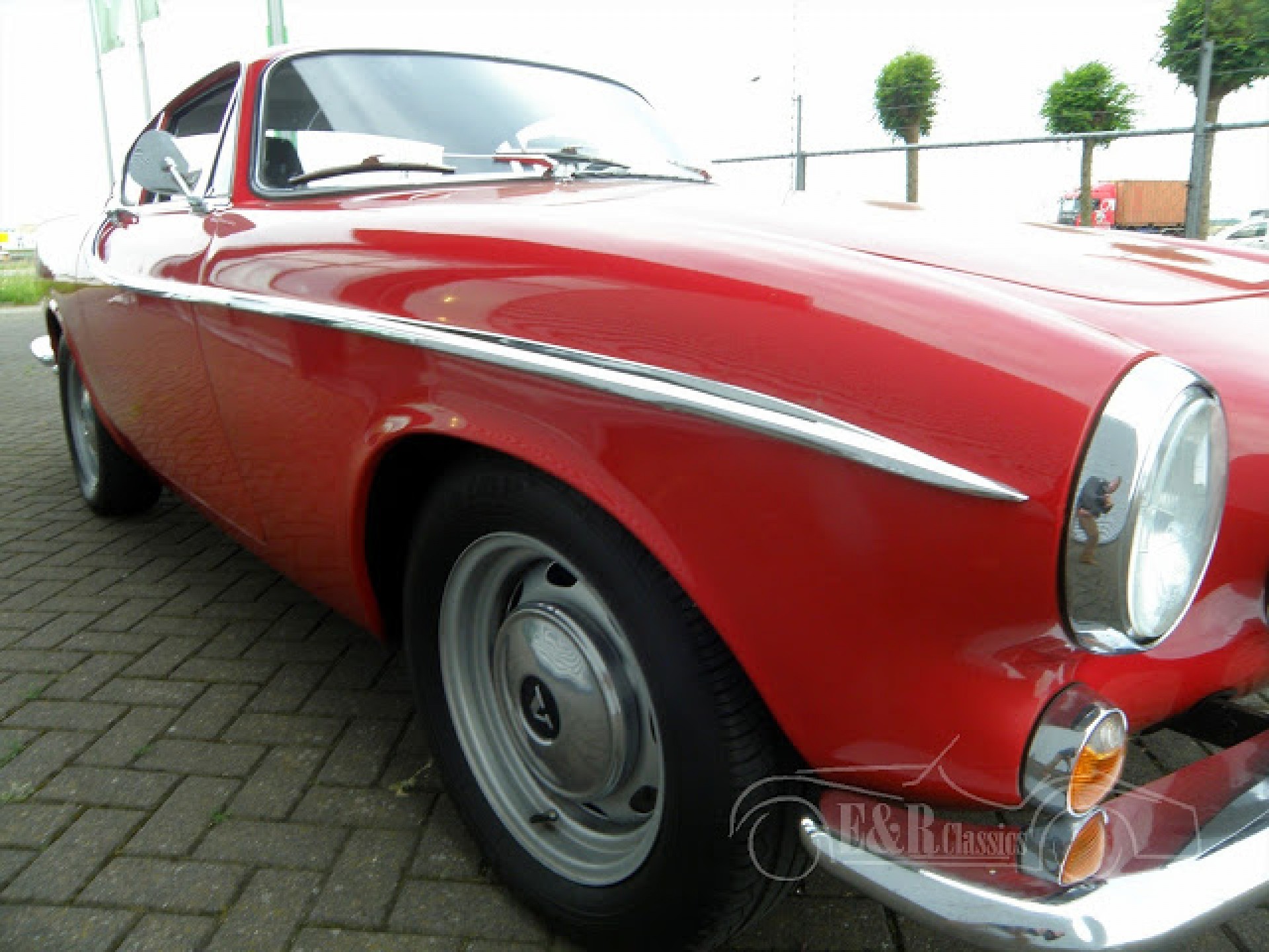 Volvo Classic Cars | Volvo oldtimers for sale at E & R Classic Cars!
