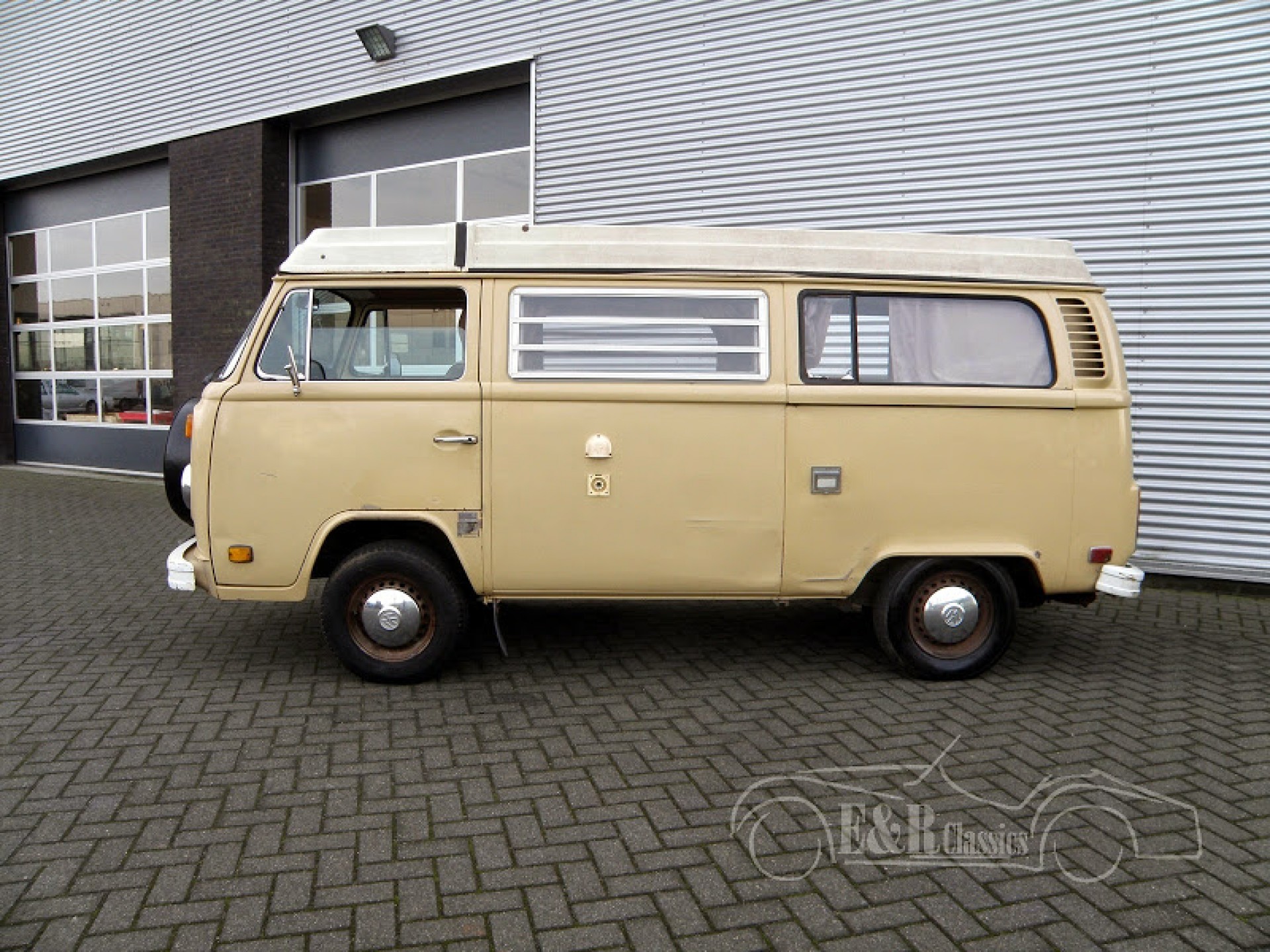 Volkswagen Classic Cars | Volkswagen oldtimers for sale at E & R ...