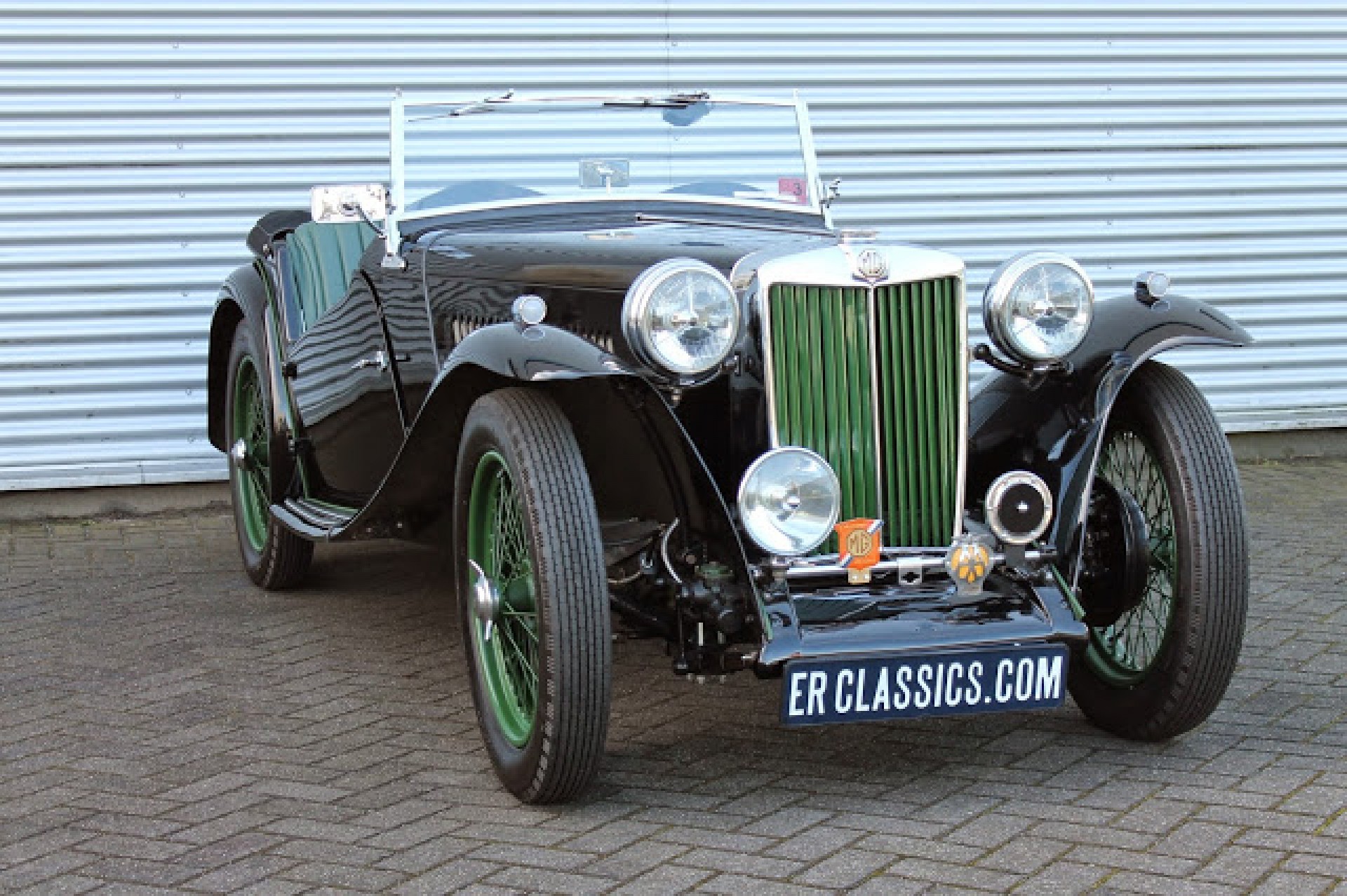 MG Classic Cars | MG oldtimers for sale at E & R Classic Cars!