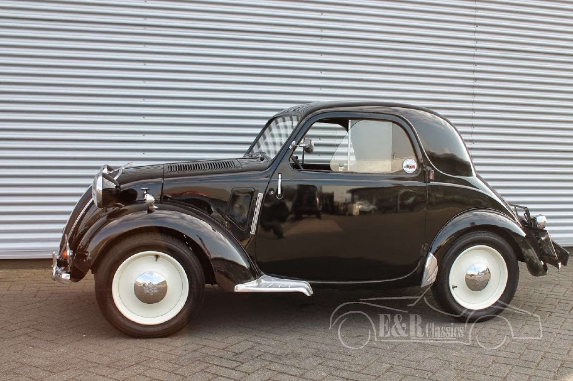 SIMCA Classic Cars | SIMCA oldtimers for sale at E & R Classic Cars!