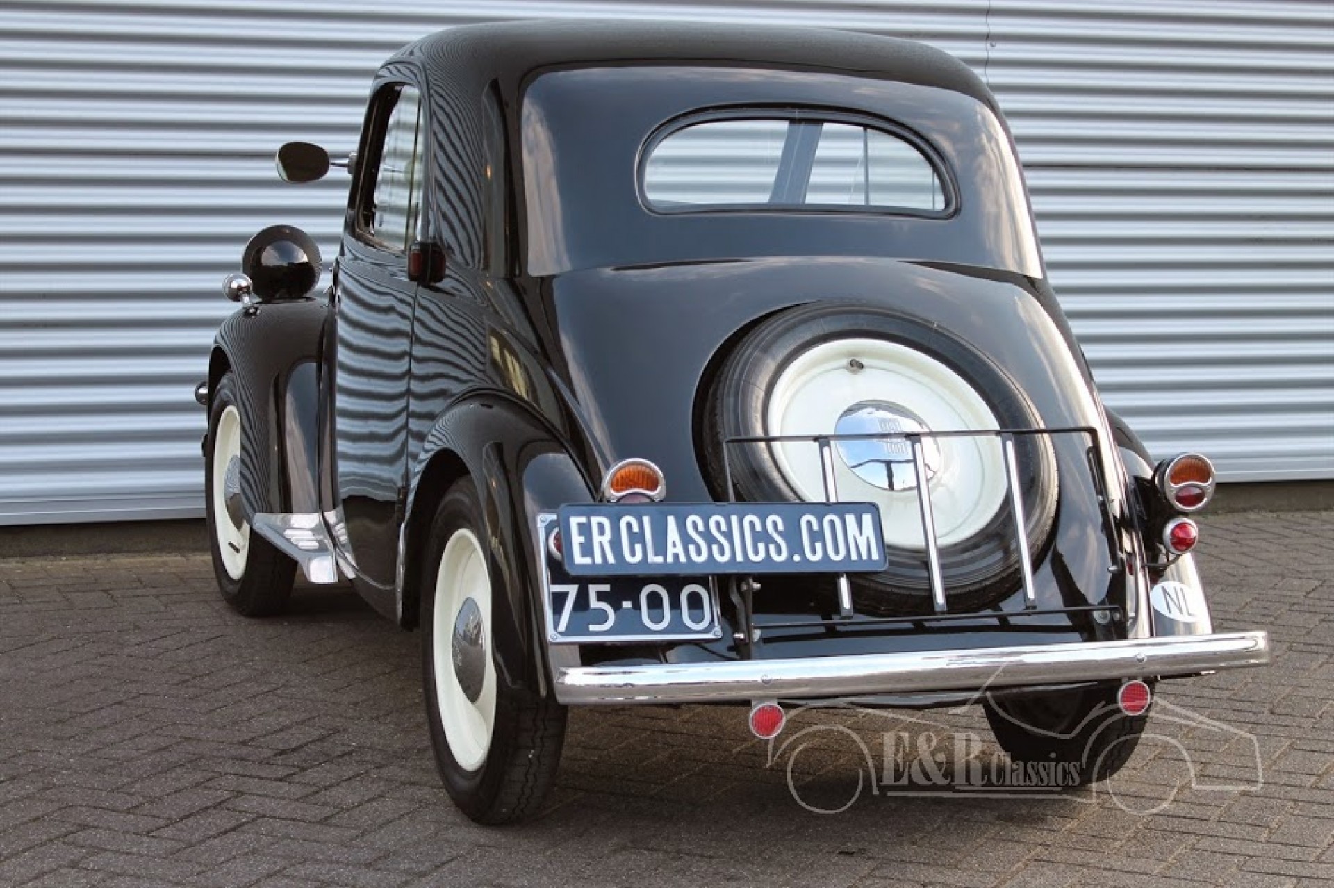 SIMCA Classic Cars | SIMCA oldtimers for sale at E & R Classic Cars!