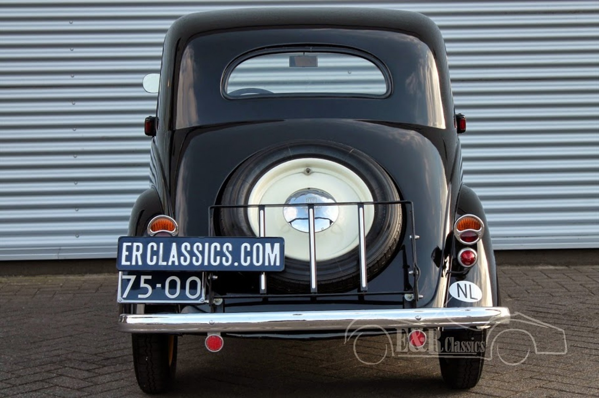 SIMCA Classic Cars | SIMCA oldtimers for sale at E & R Classic Cars!
