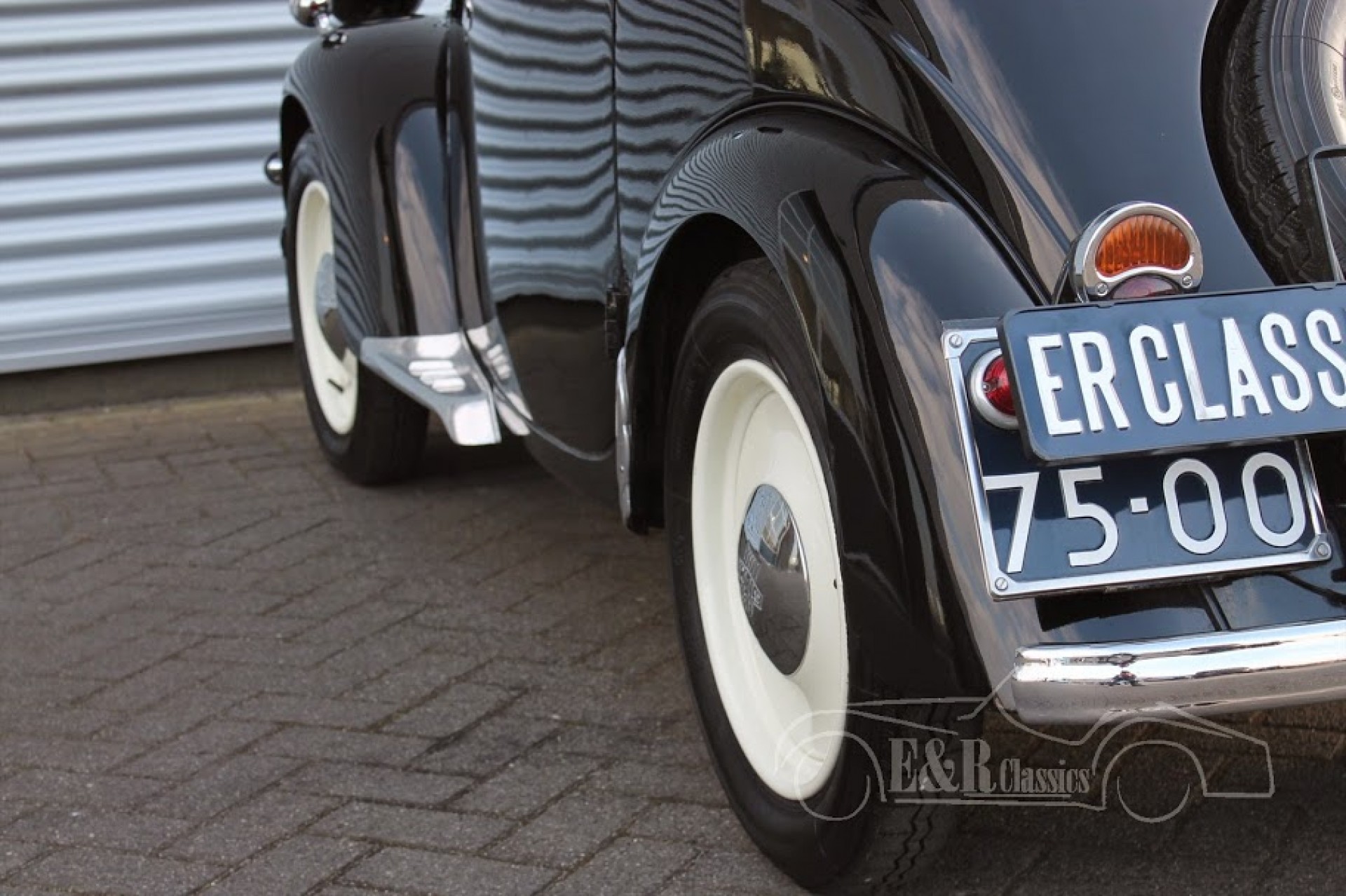 SIMCA Classic Cars | SIMCA oldtimers for sale at E & R Classic Cars!