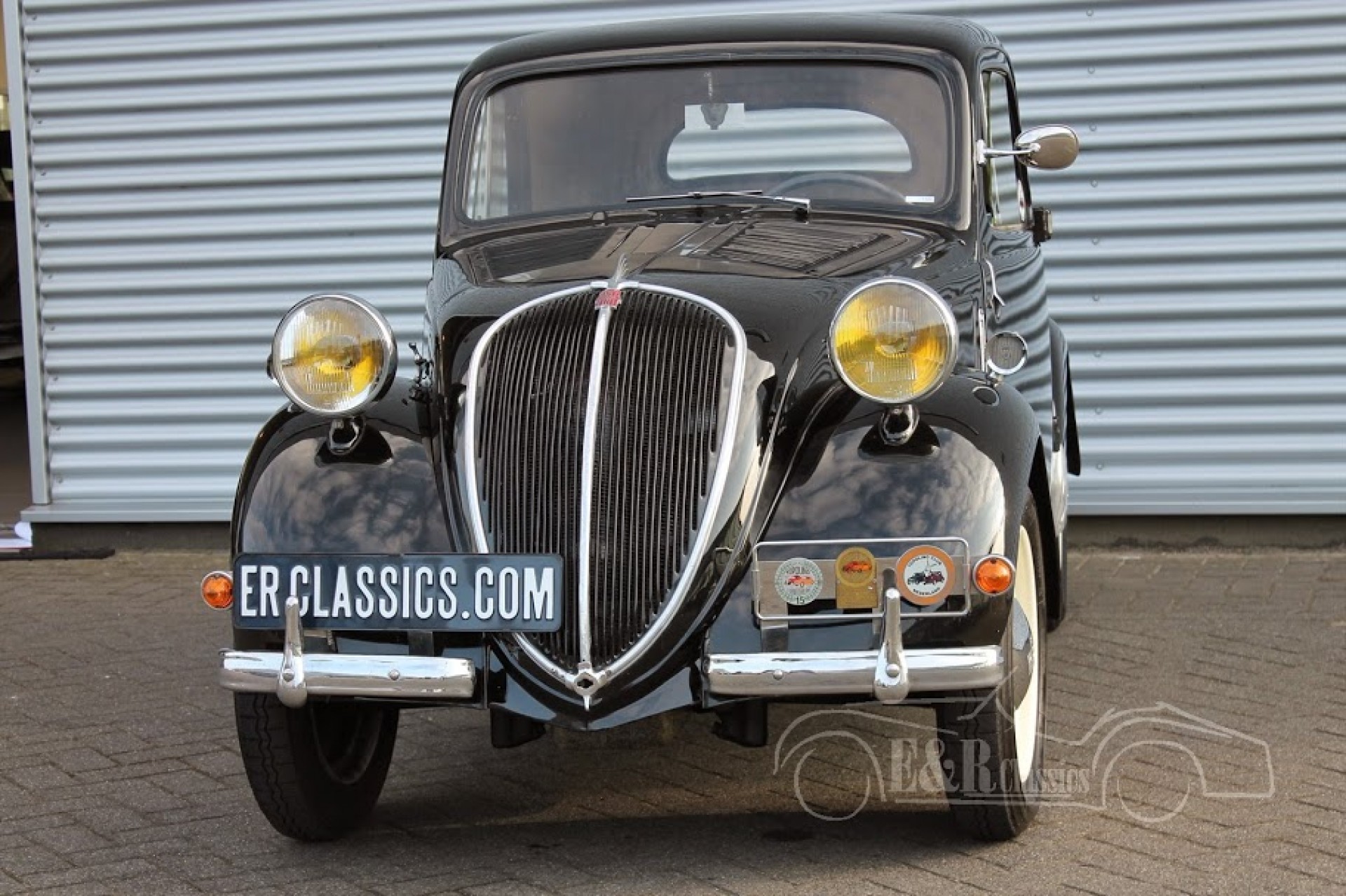SIMCA Classic Cars | SIMCA oldtimers for sale at E & R Classic Cars!
