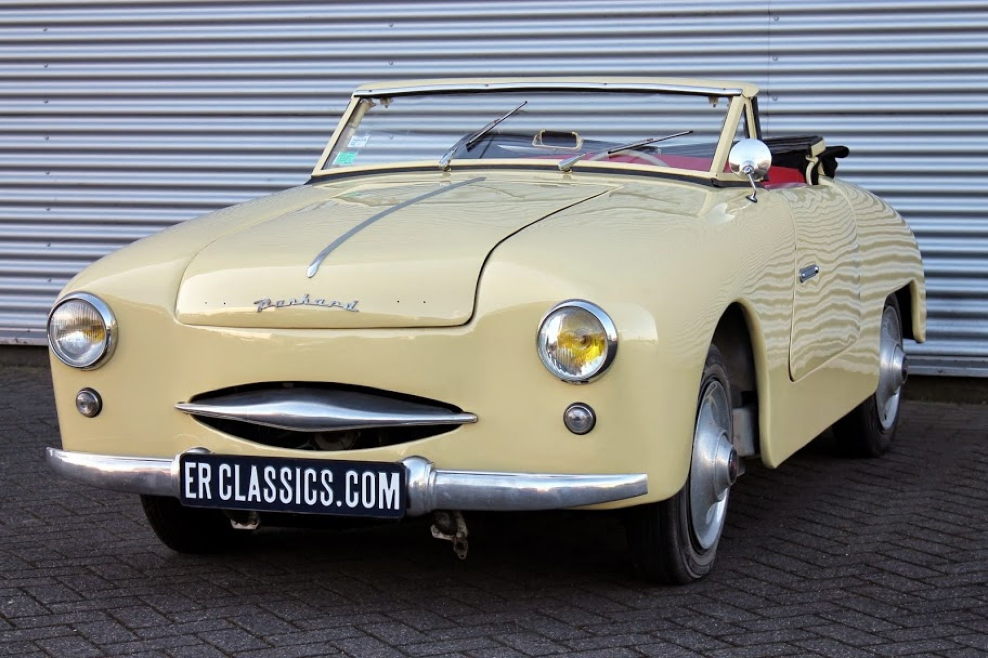 Panhard klassiska bilar | Panhard oldtimers till salu på E & R Classic ...