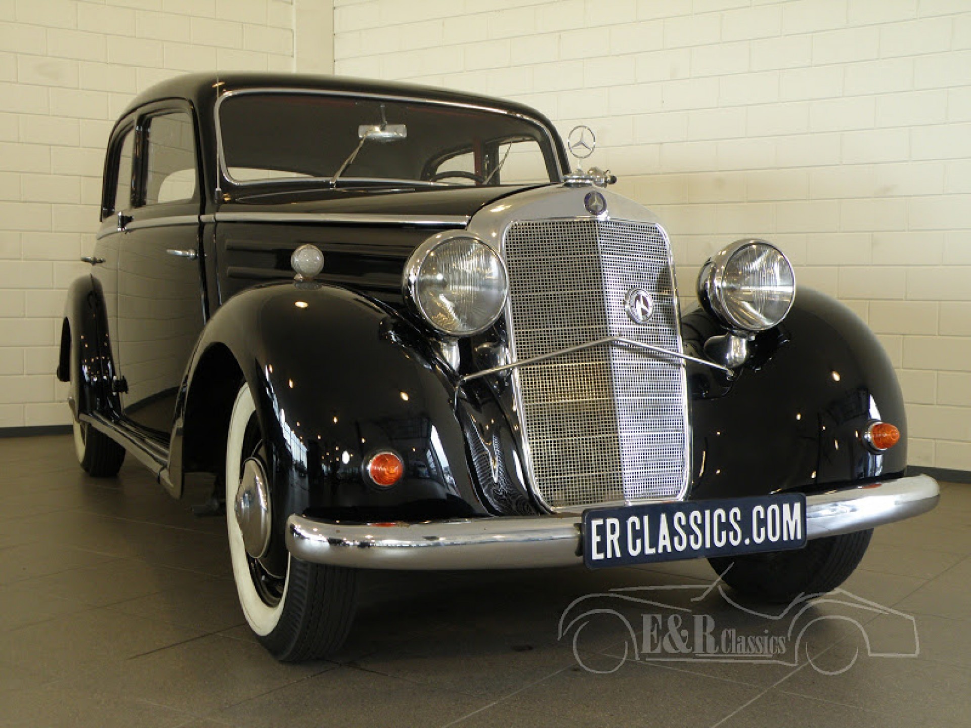 Mercedes Benz klassiske biler | Mercedes Benz oldtimere til salg på E ...