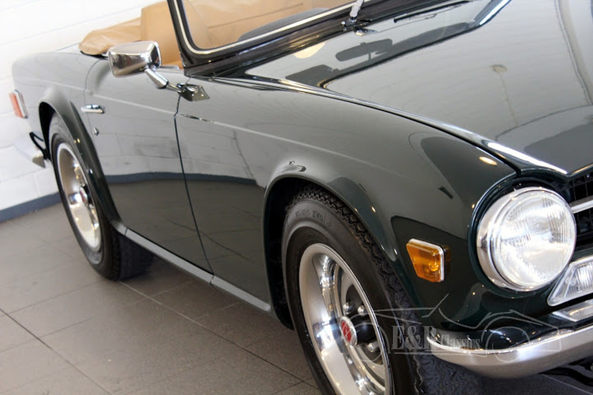 Triumph Classic Cars | Triumph oldtimers for sale at E & R Classic Cars!