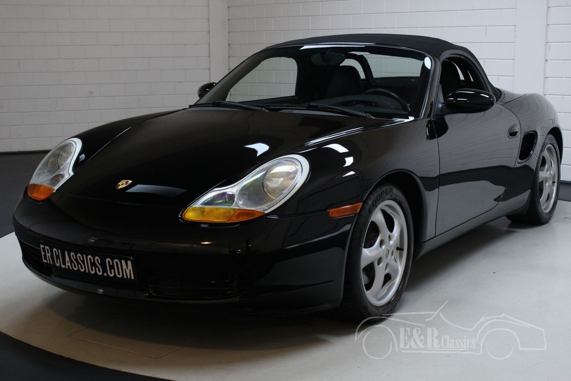 Porsche Boxster 2.5 Cabriolet 1998 Triple Black for sale at ERclassics