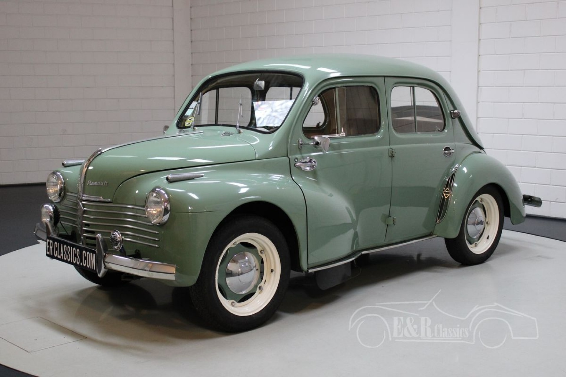 Renault 4CV 1957 for sale at ERclassics