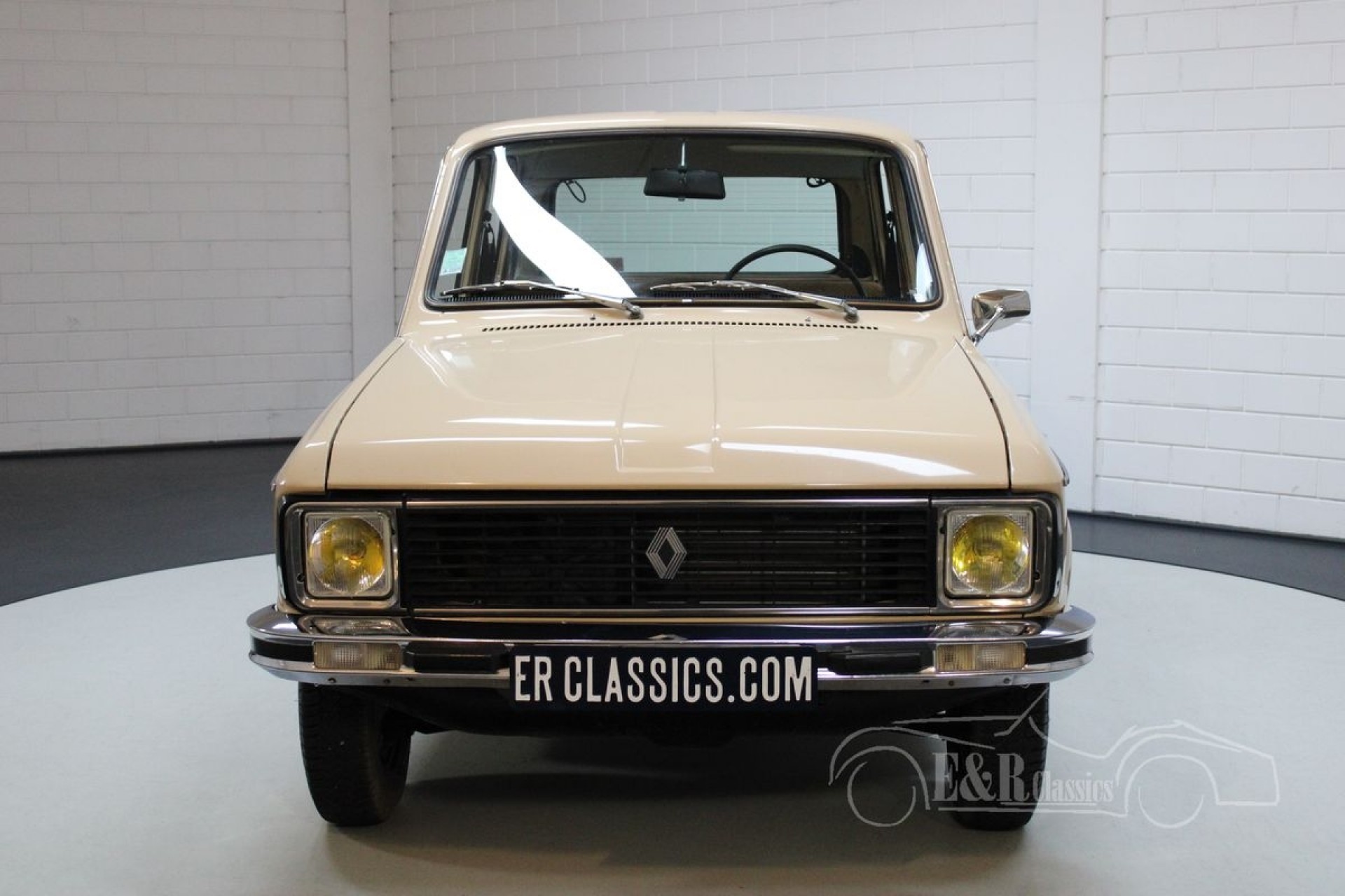 Renault R6 TL for sale at ERclassics