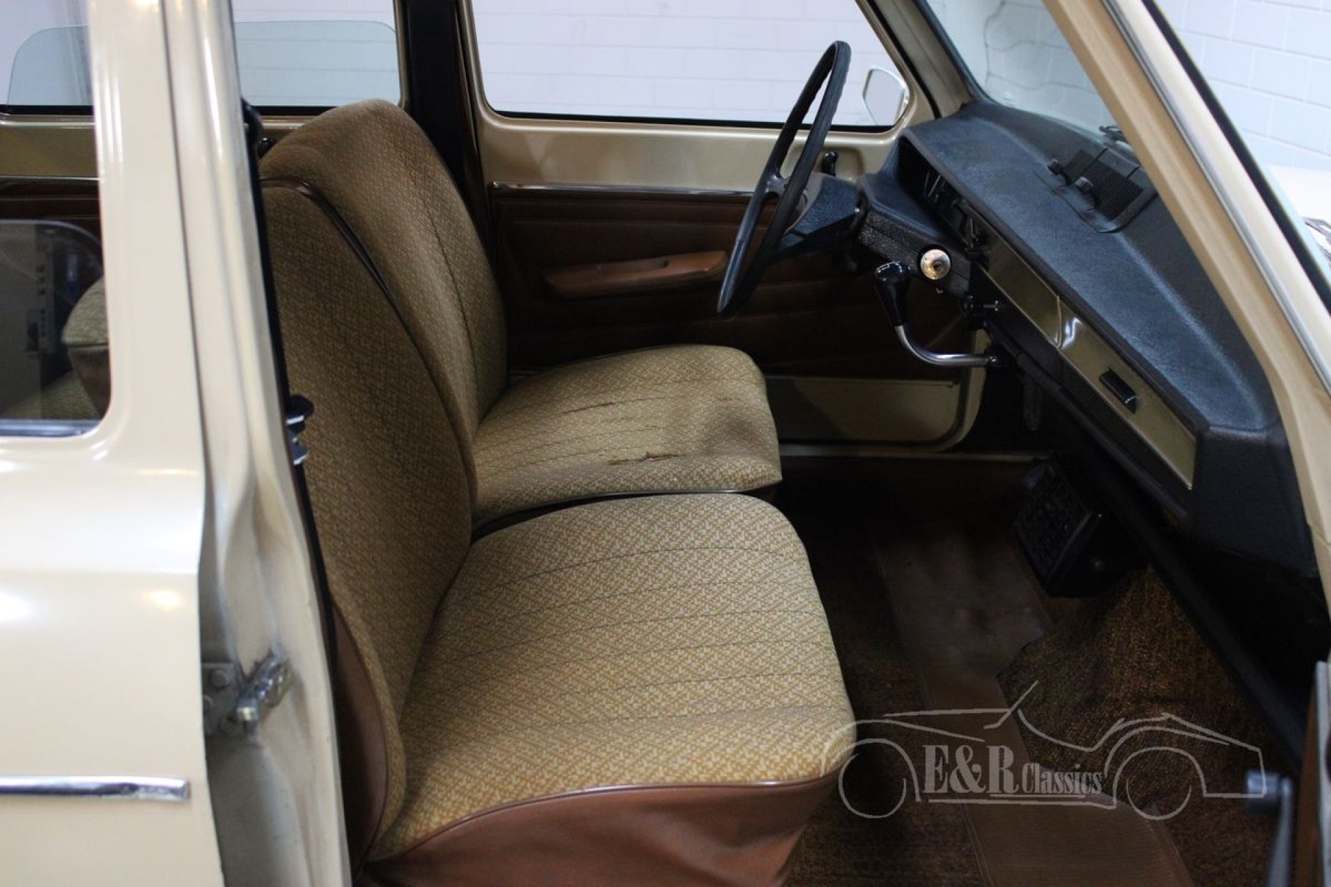 Renault R6 TL for sale at ERclassics