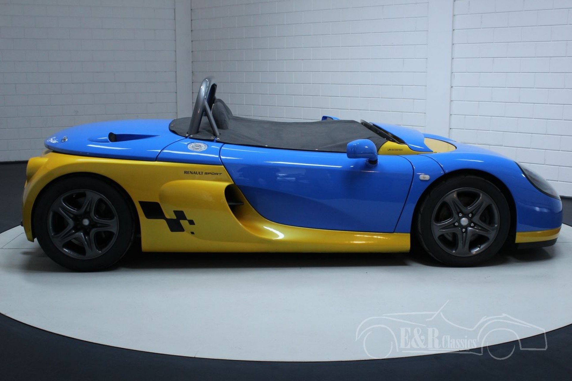 Renault Sport Spider 1997 super rare for sale at ERclassics