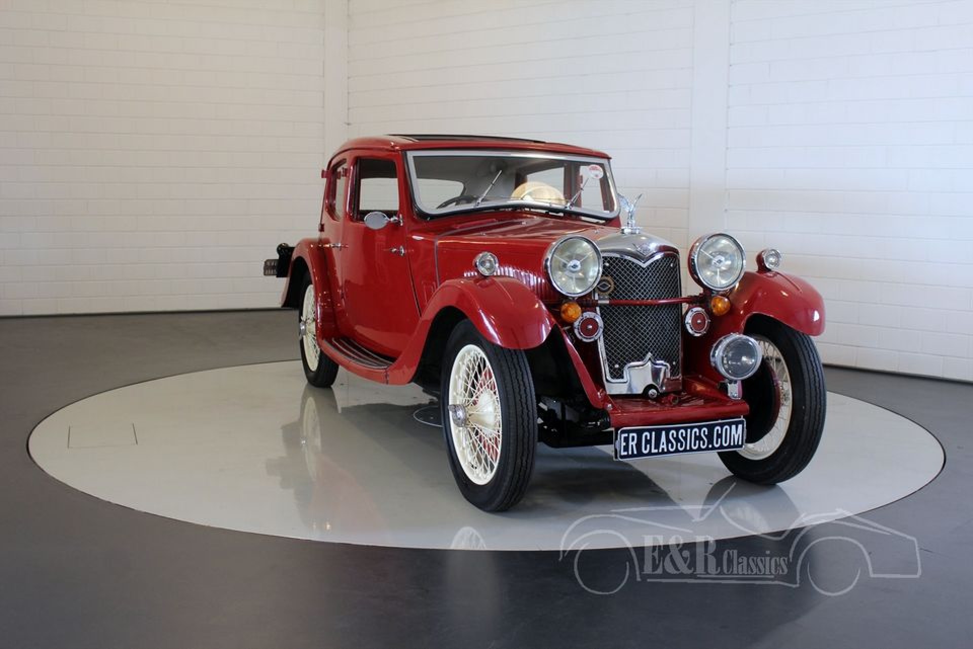 Riley Kestrel Light Saloon 1934 for sale at ERclassics