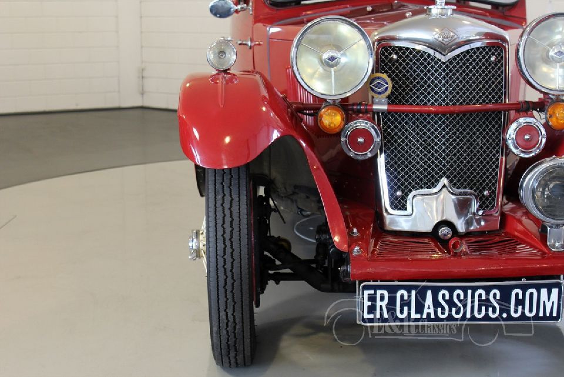 Riley Kestrel Light Saloon 1934 for sale at ERclassics