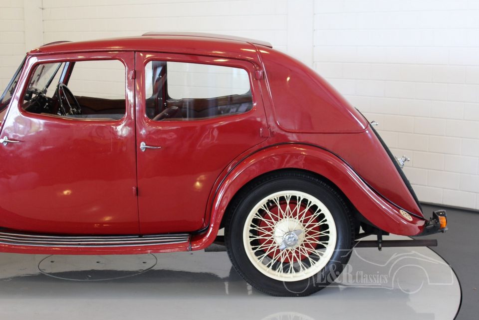 Riley Kestrel Light Saloon 1934 for sale at ERclassics