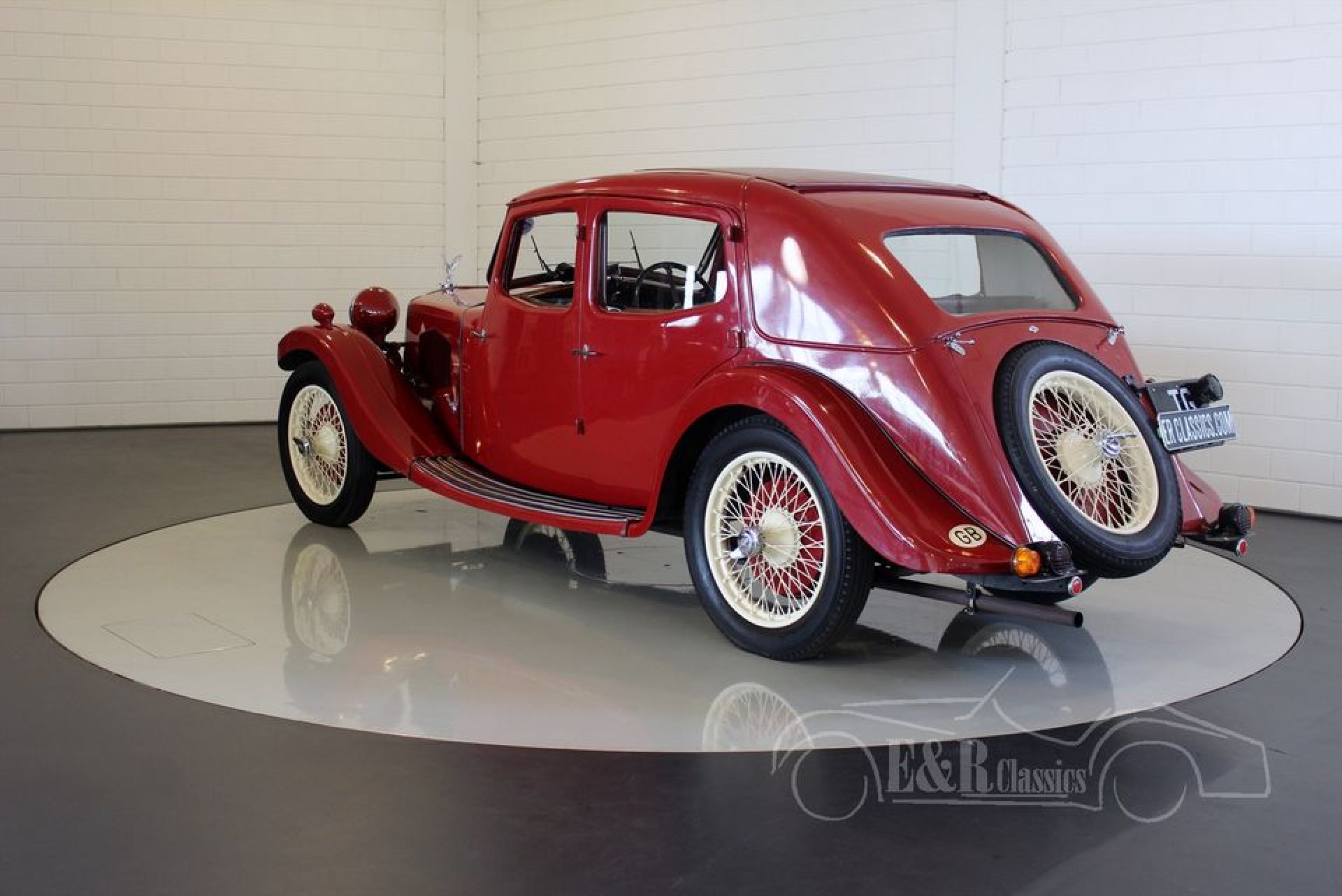 Riley Kestrel Light Saloon 1934 for sale at ERclassics