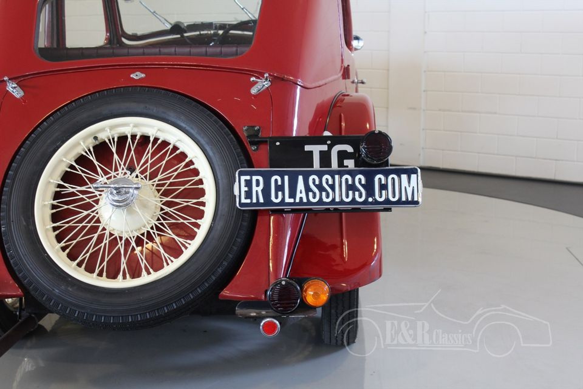 Riley Kestrel Light Saloon 1934 for sale at ERclassics
