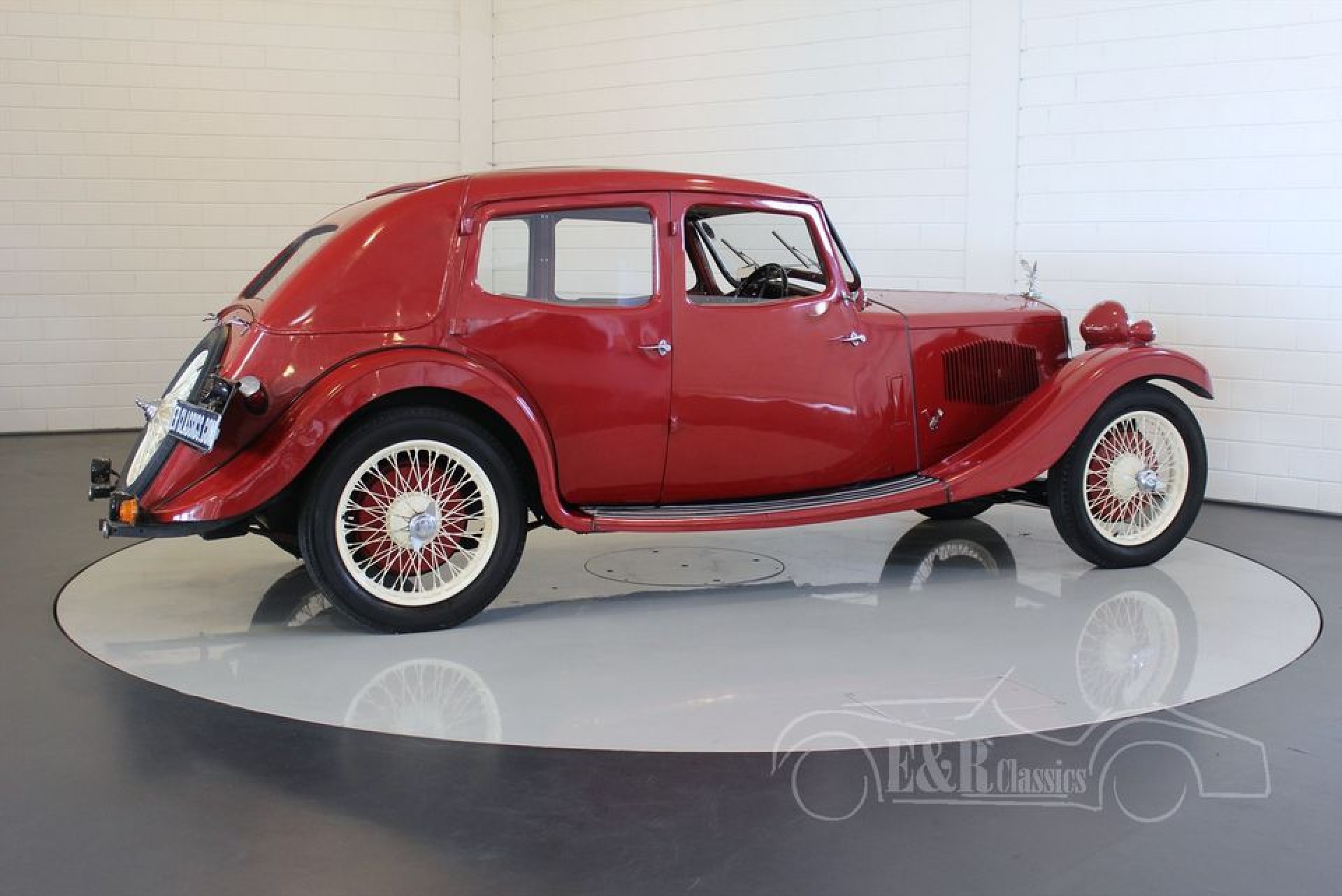 Riley Kestrel Light Saloon 1934 for sale at ERclassics