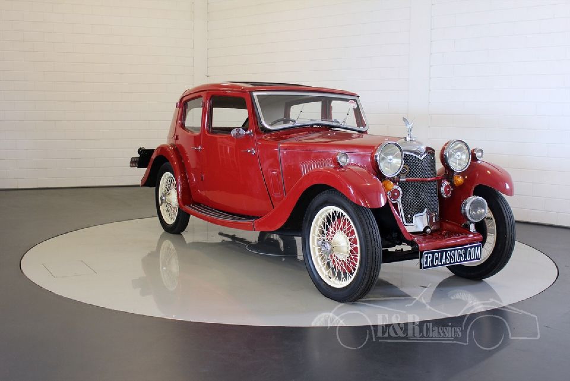 Riley Kestrel Light Saloon 1934 for sale at ERclassics