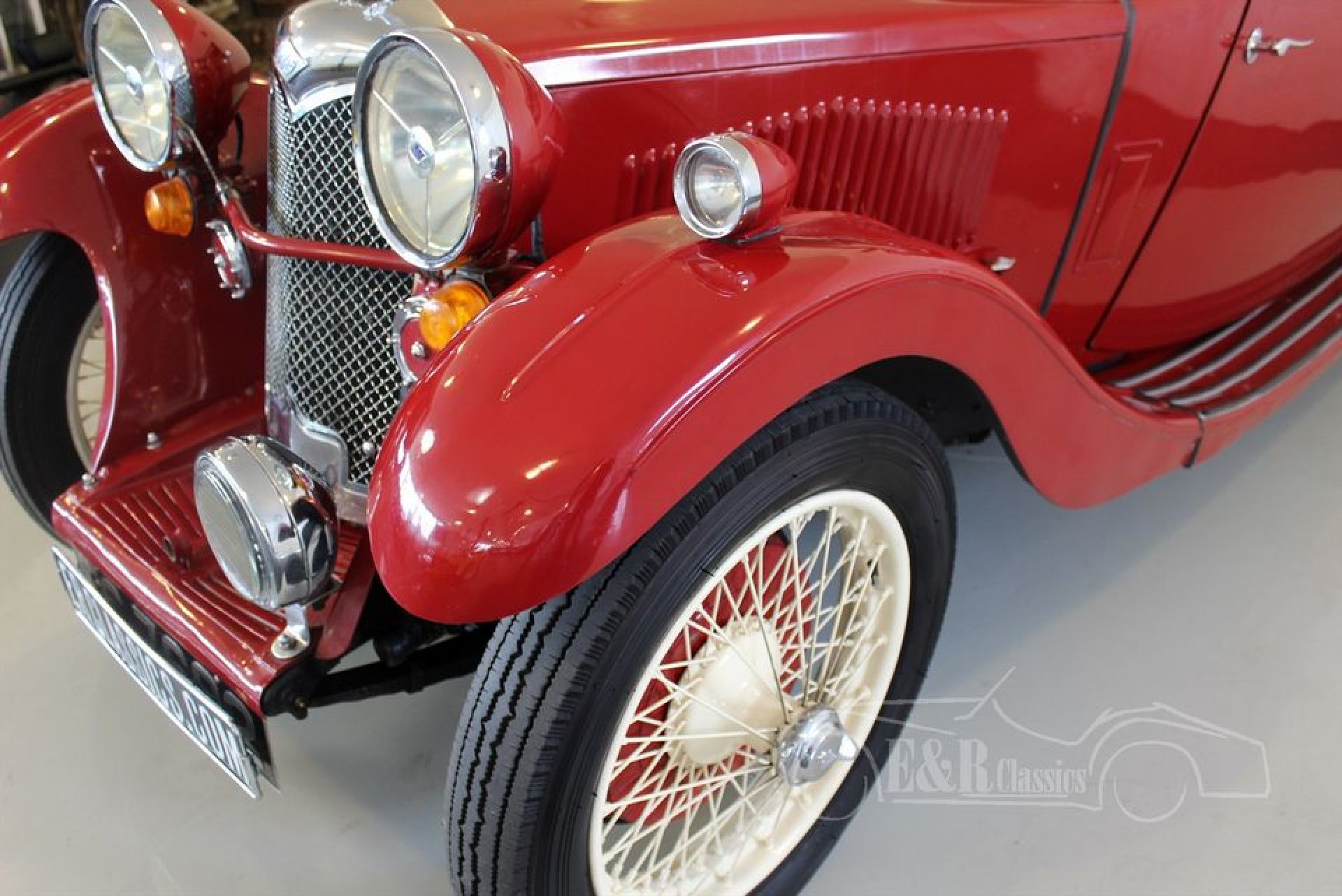 Riley Kestrel Light Saloon 1934 for sale at ERclassics