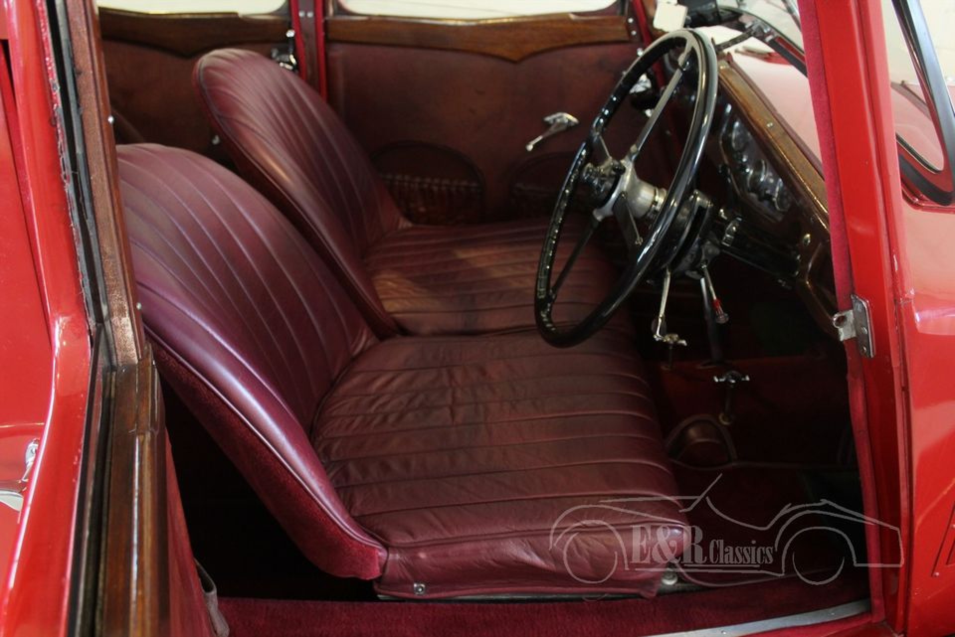 Riley Kestrel Light Saloon 1934 for sale at ERclassics