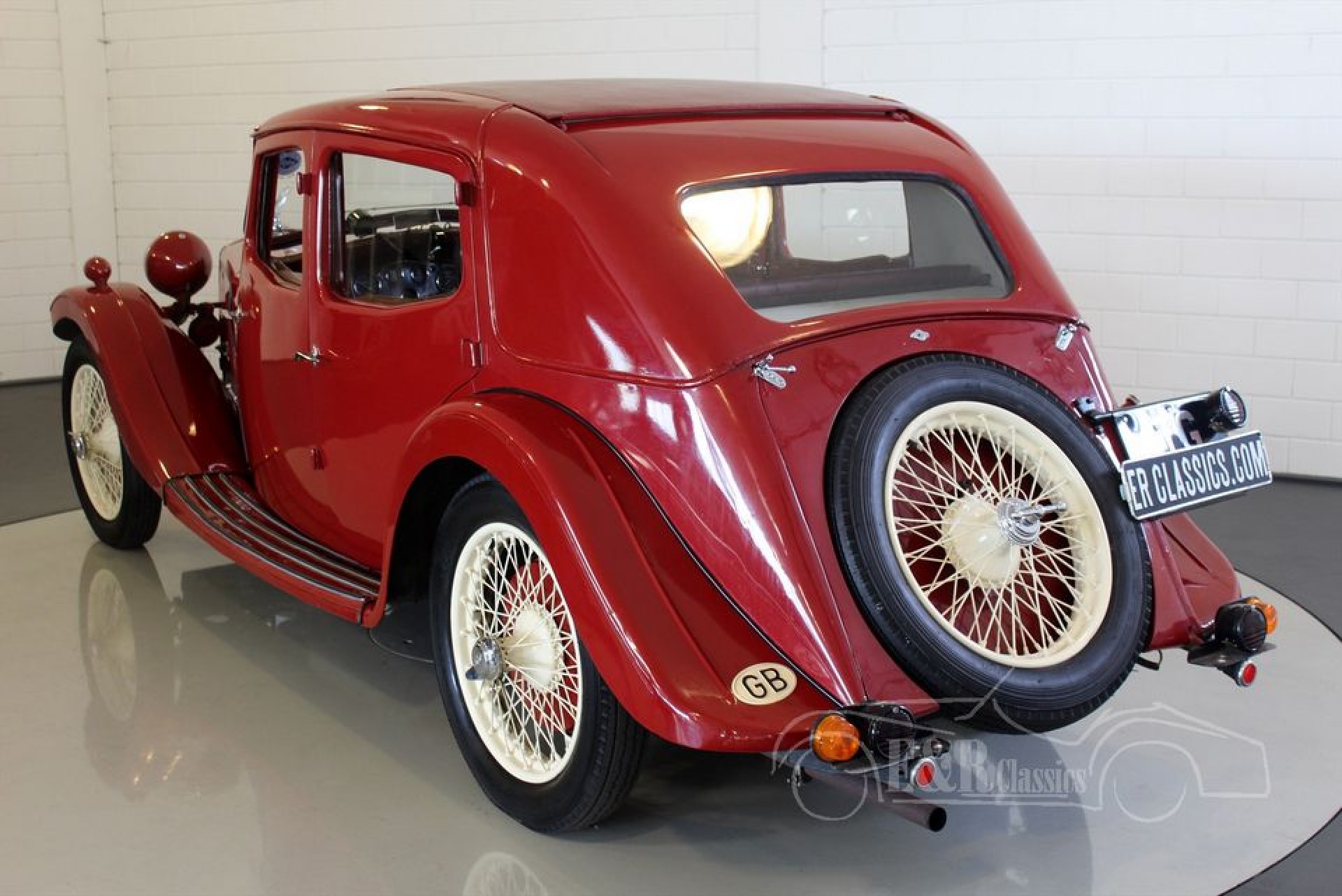 Riley Kestrel Light Saloon 1934 for sale at ERclassics