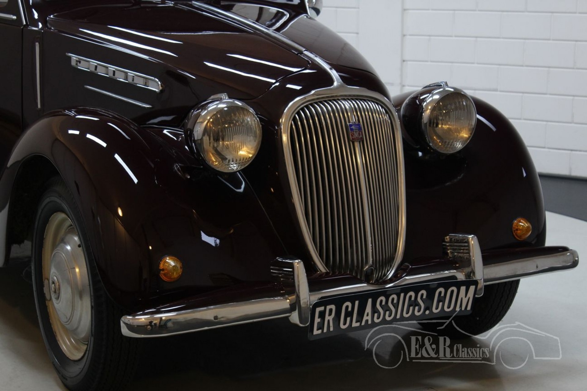 Simca 8 Berline 1950 till salu på ERclassics