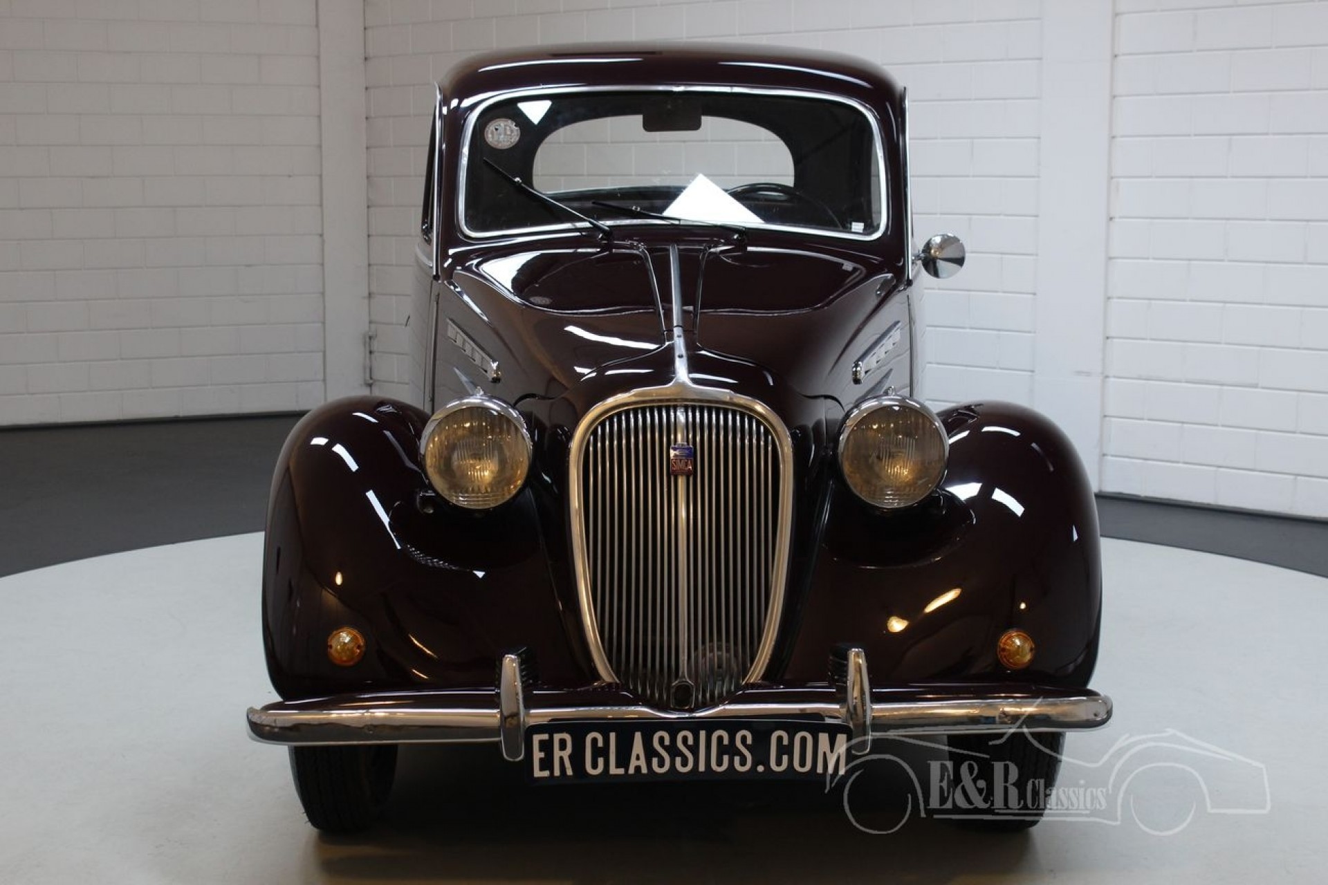 Simca 8 Berline 1950 till salu på ERclassics