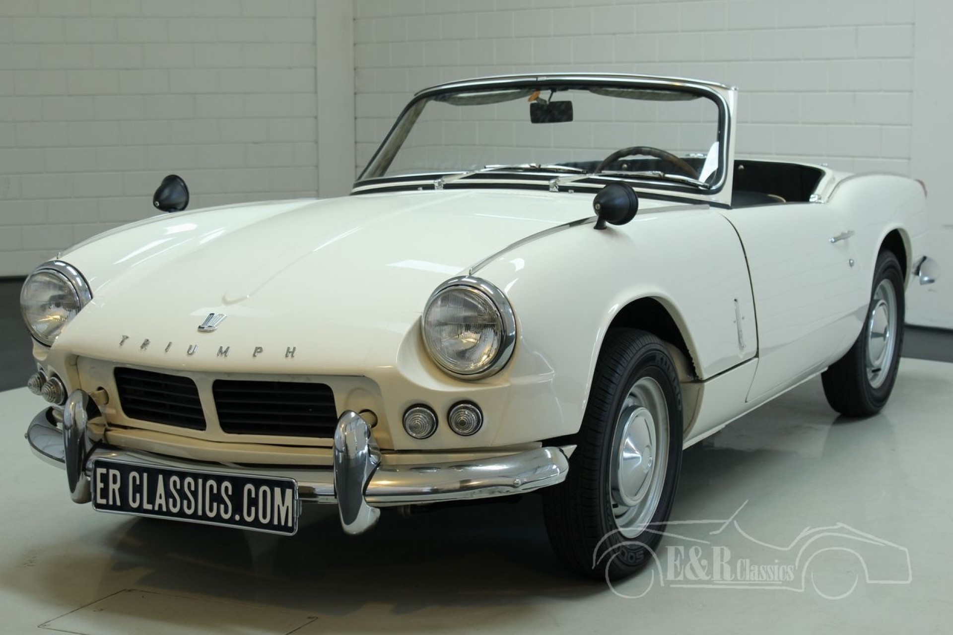 Triumph Spitfire MK2 for sale at ERclassics