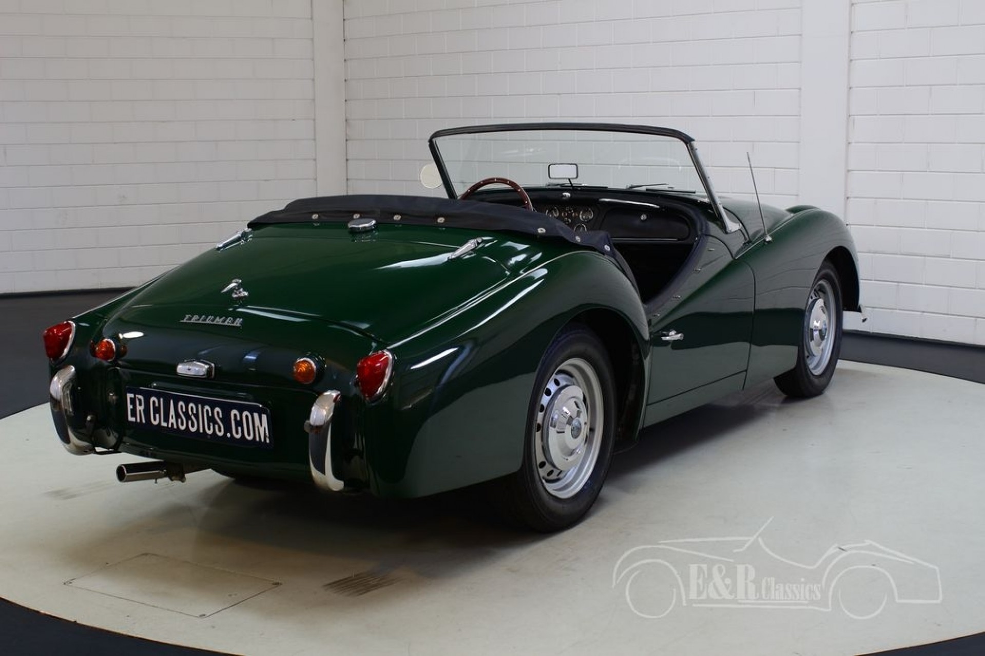 Triumph tr3a british racing green - naxrepick