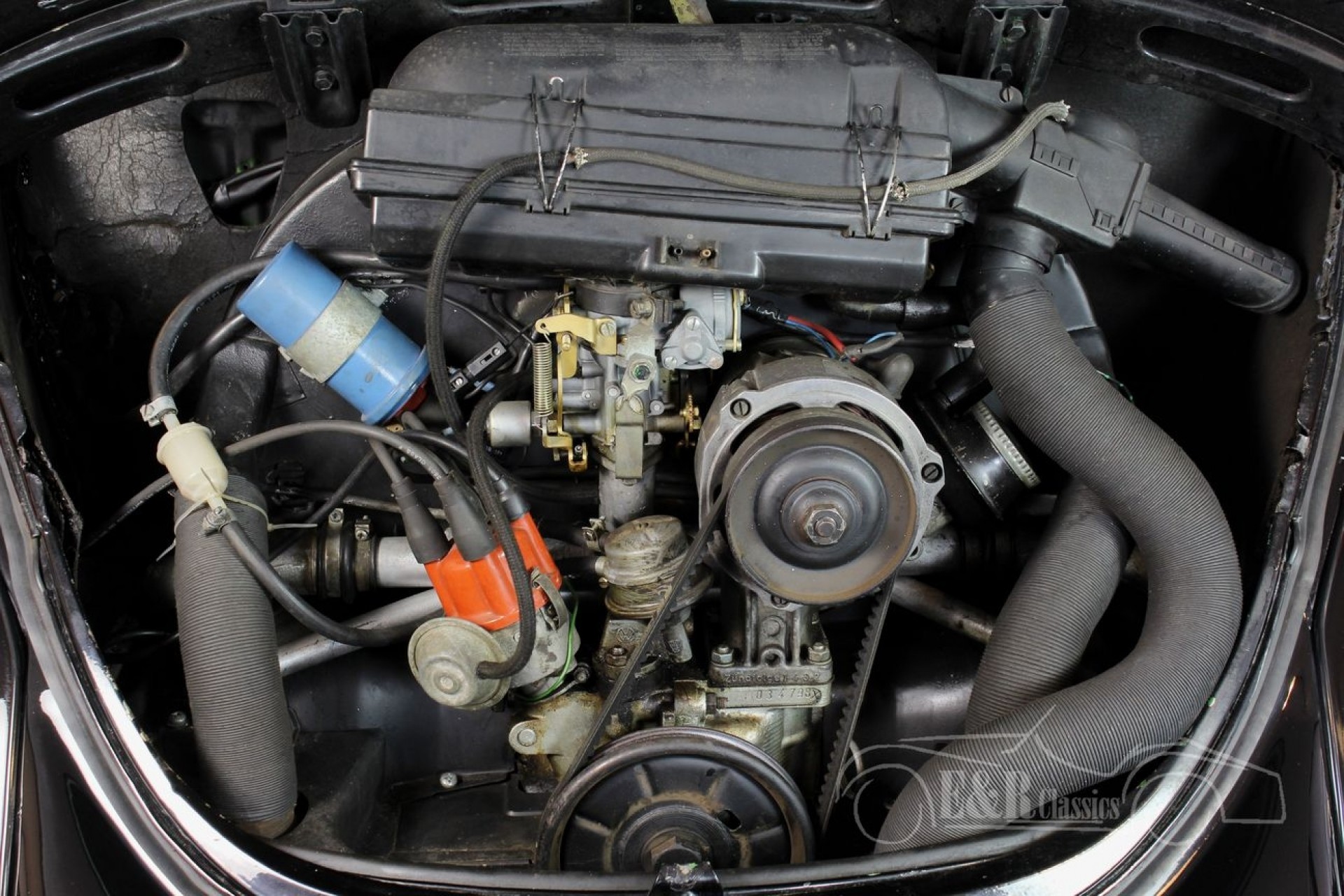 VW Beetle convertible 1975 for sale at ERclassics