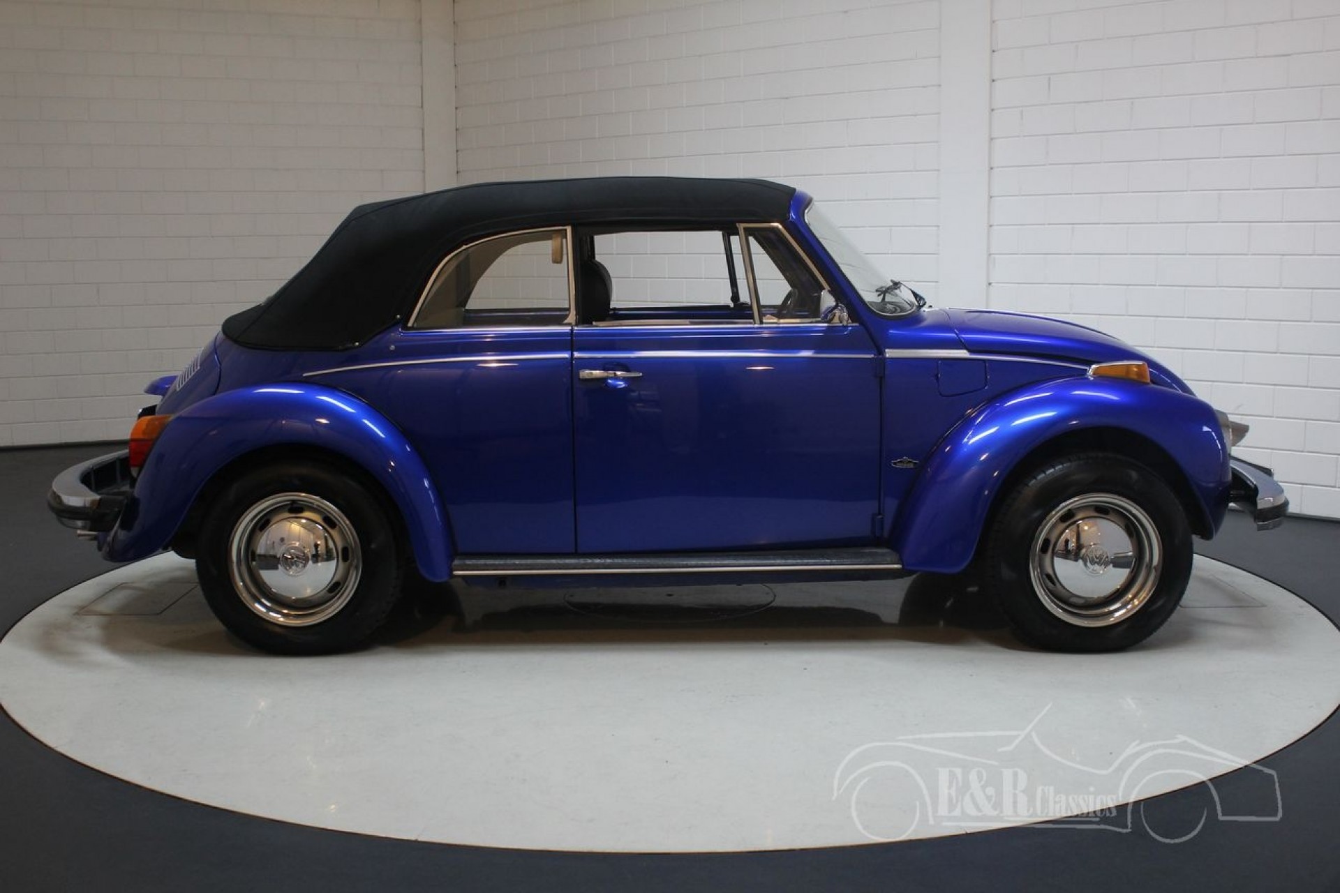 Volkswagen Beetle Cabriolet 1977 for sale at ERclassics