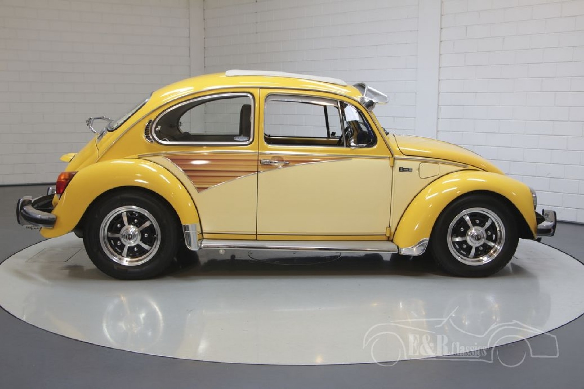 Volkswagen Beetle for sale at ERclassics