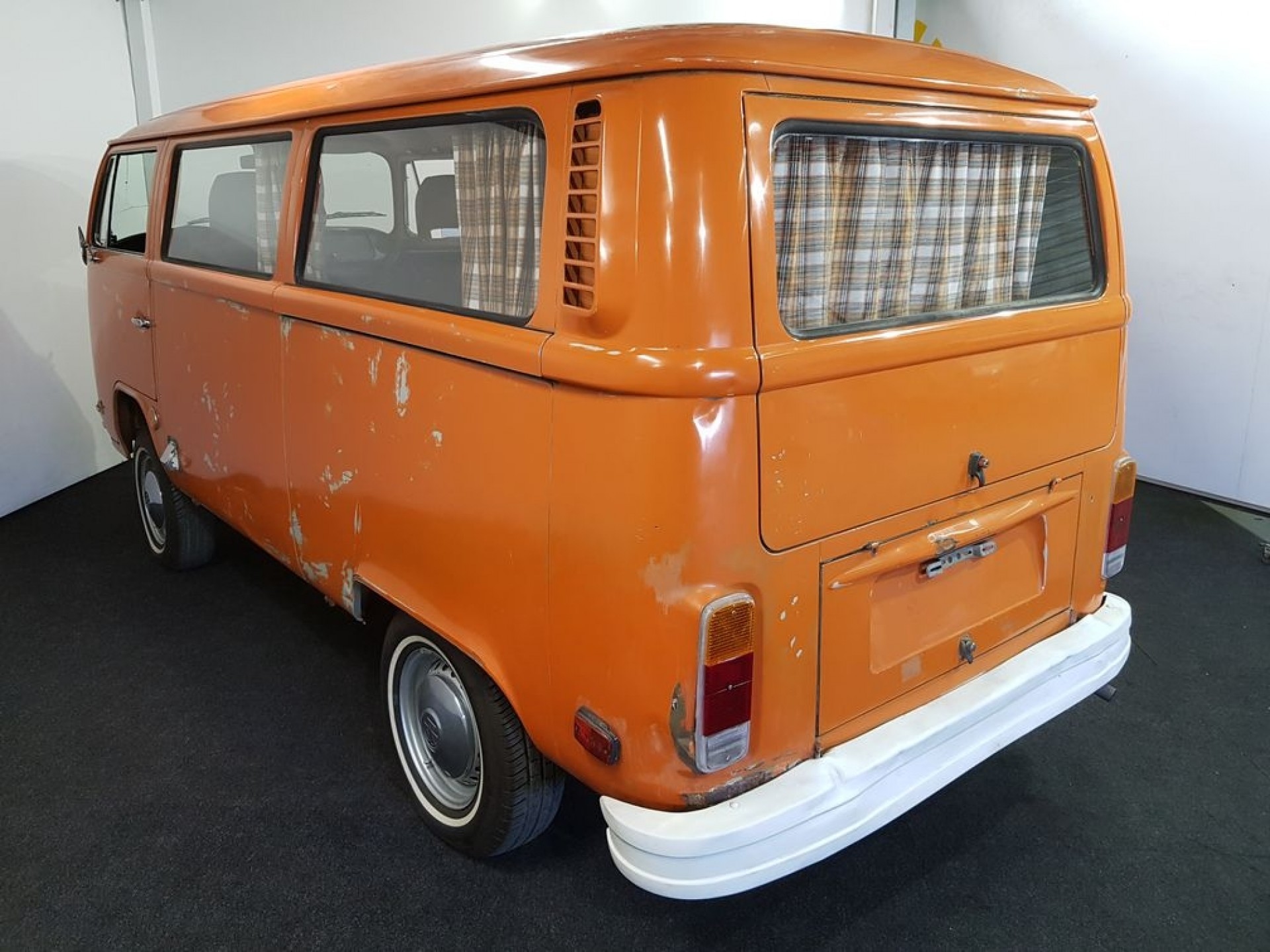 Volkswagen T2B 1977 for easy restauration for sale at ERclassics