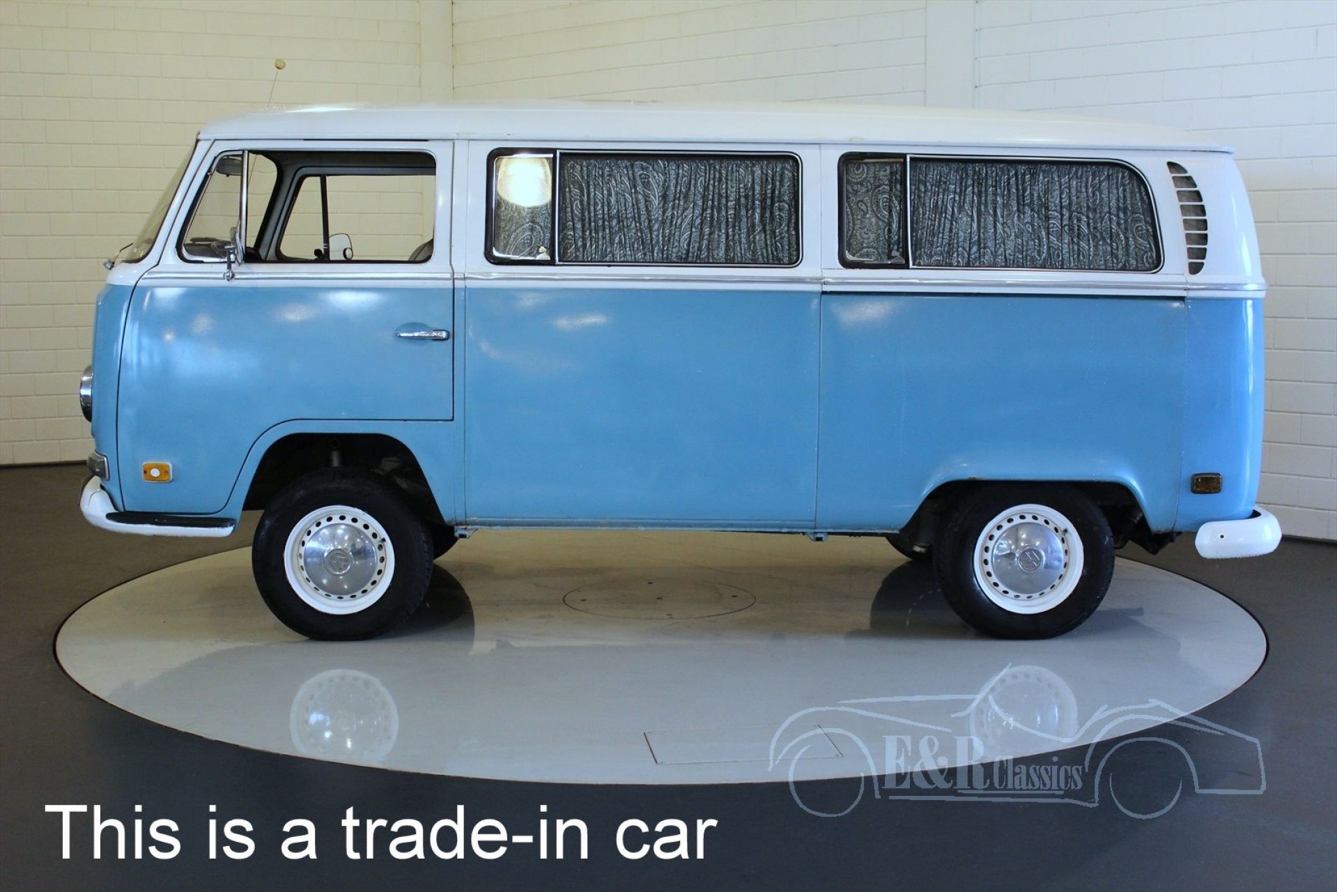 Volkswagen T2a 1971 for sale at ERclassics