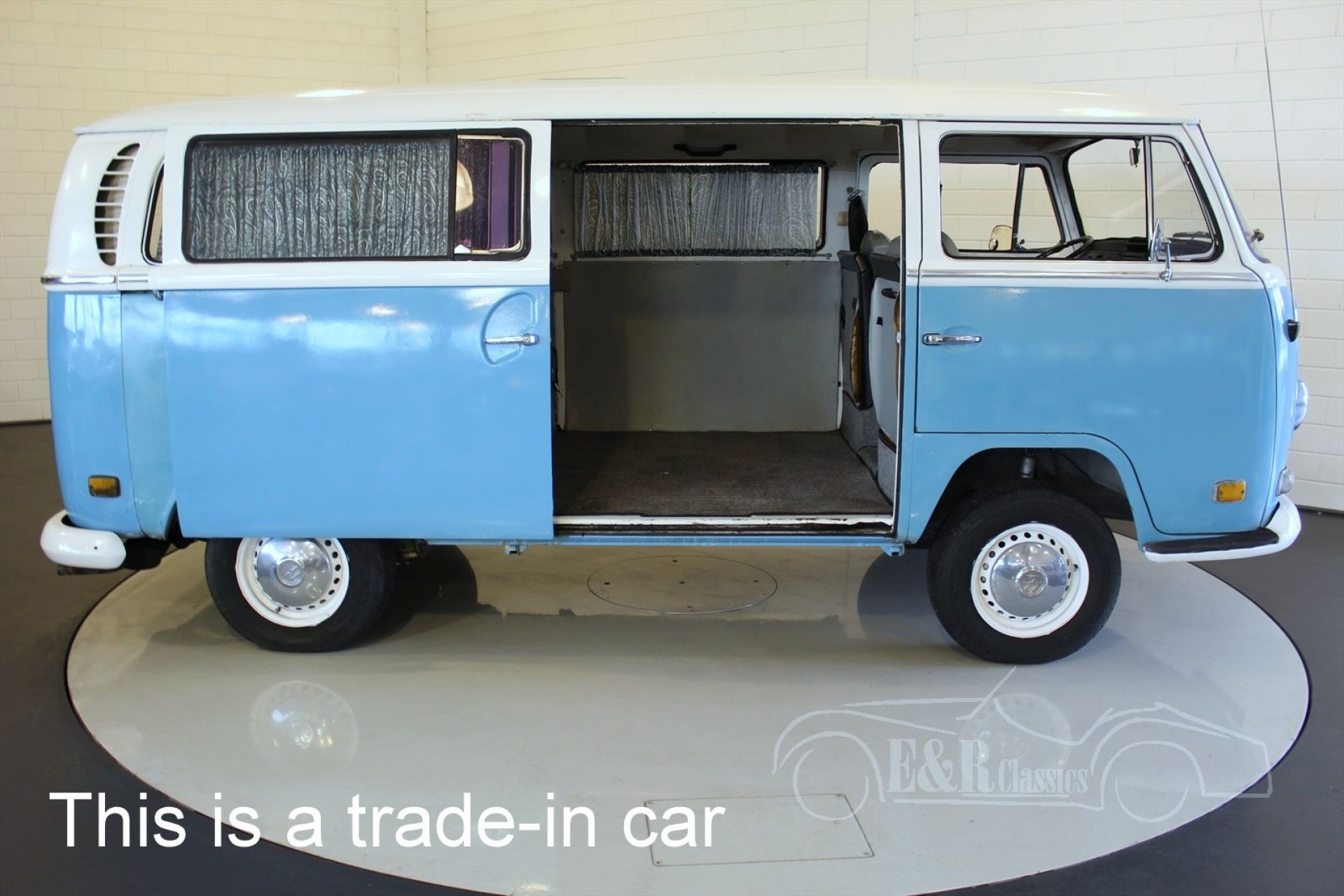 Volkswagen T2a 1971 for sale at ERclassics
