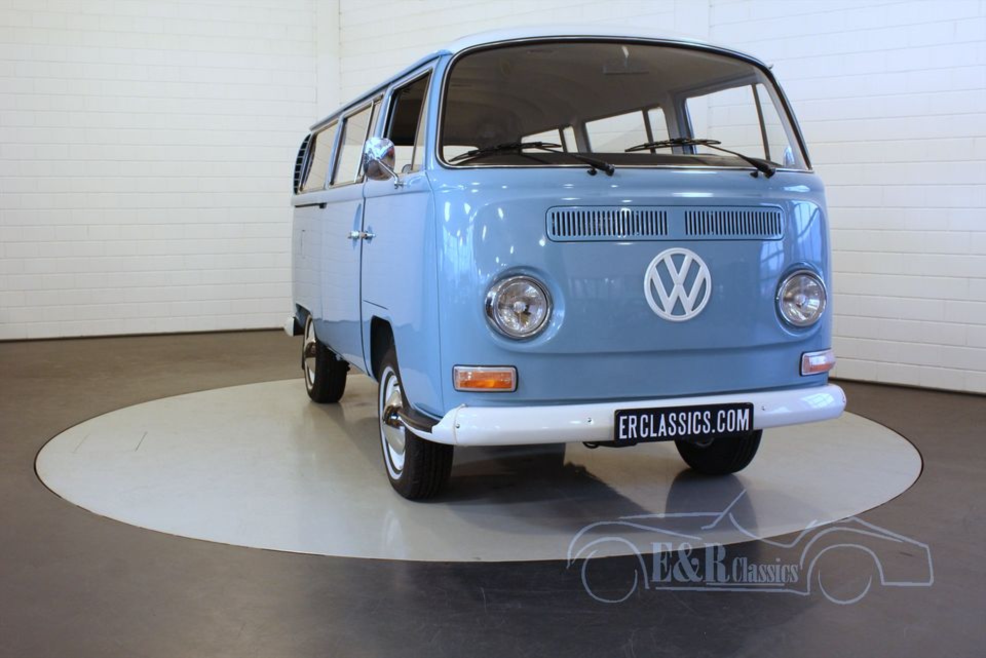 Volkswagen T2A Kombi 1969 for sale at ERclassics
