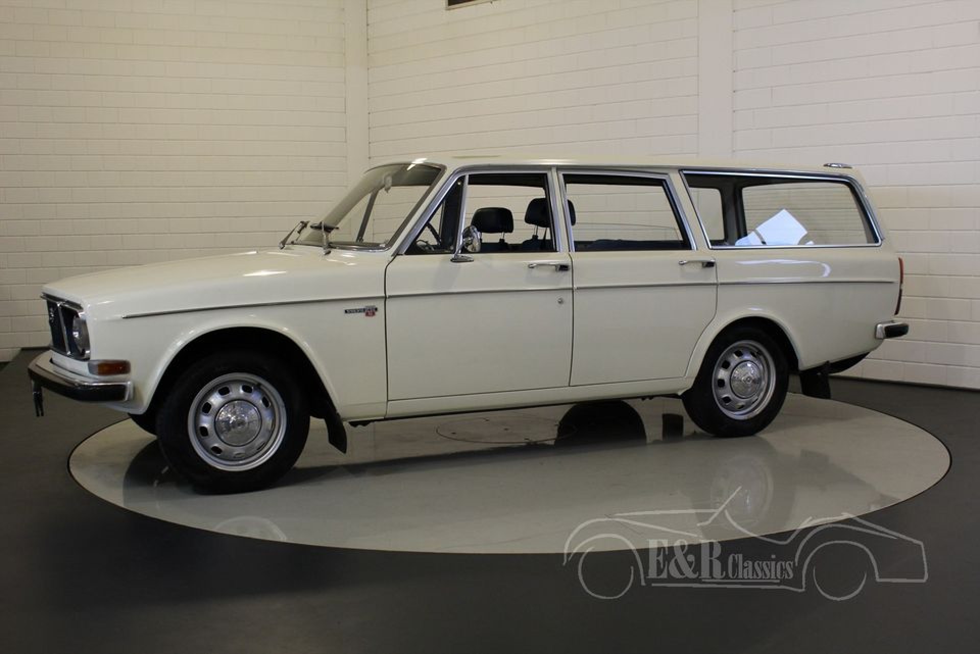 Volvo 145 S 1971 for sale at Erclassics