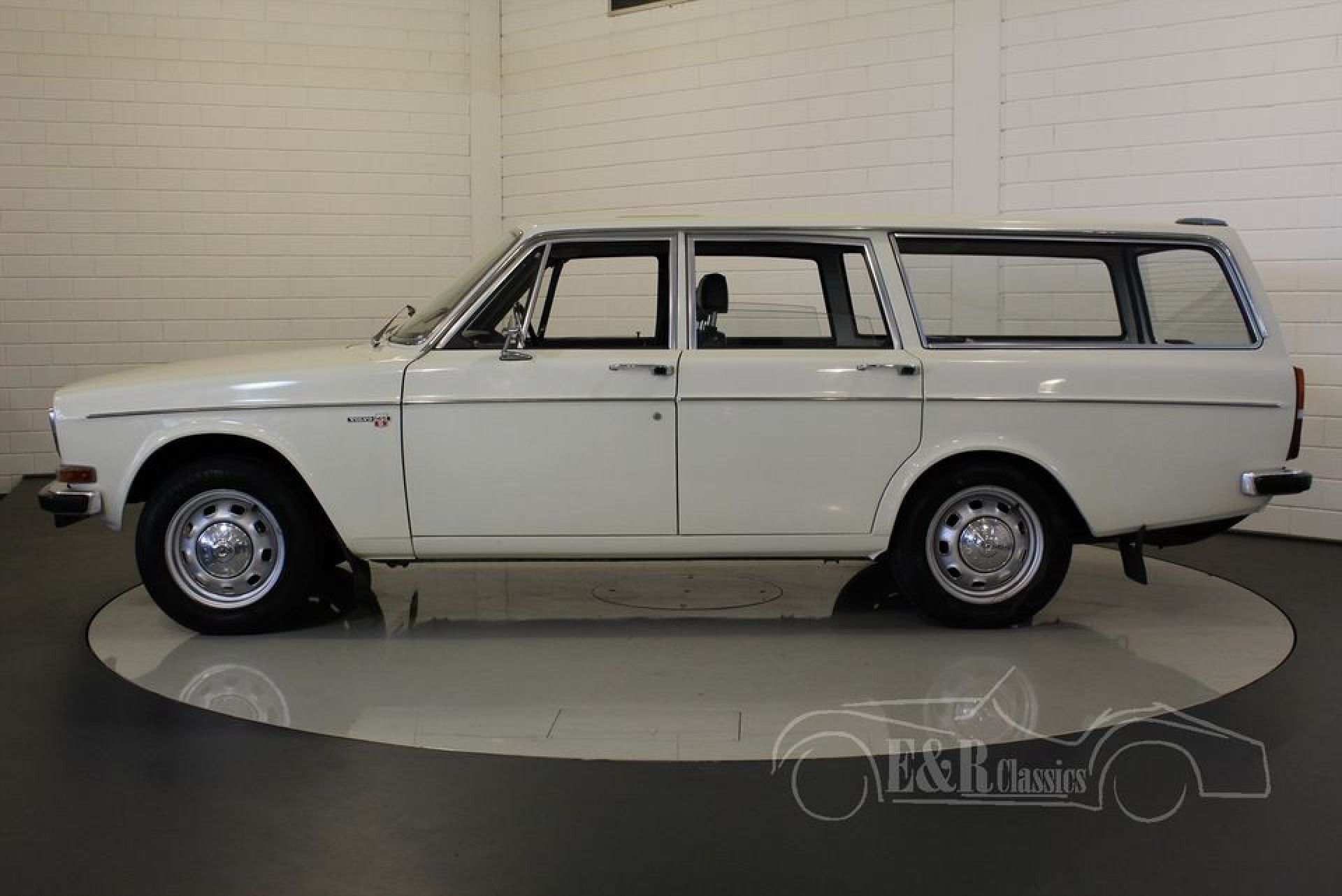 Volvo 145 S 1971 for sale at Erclassics